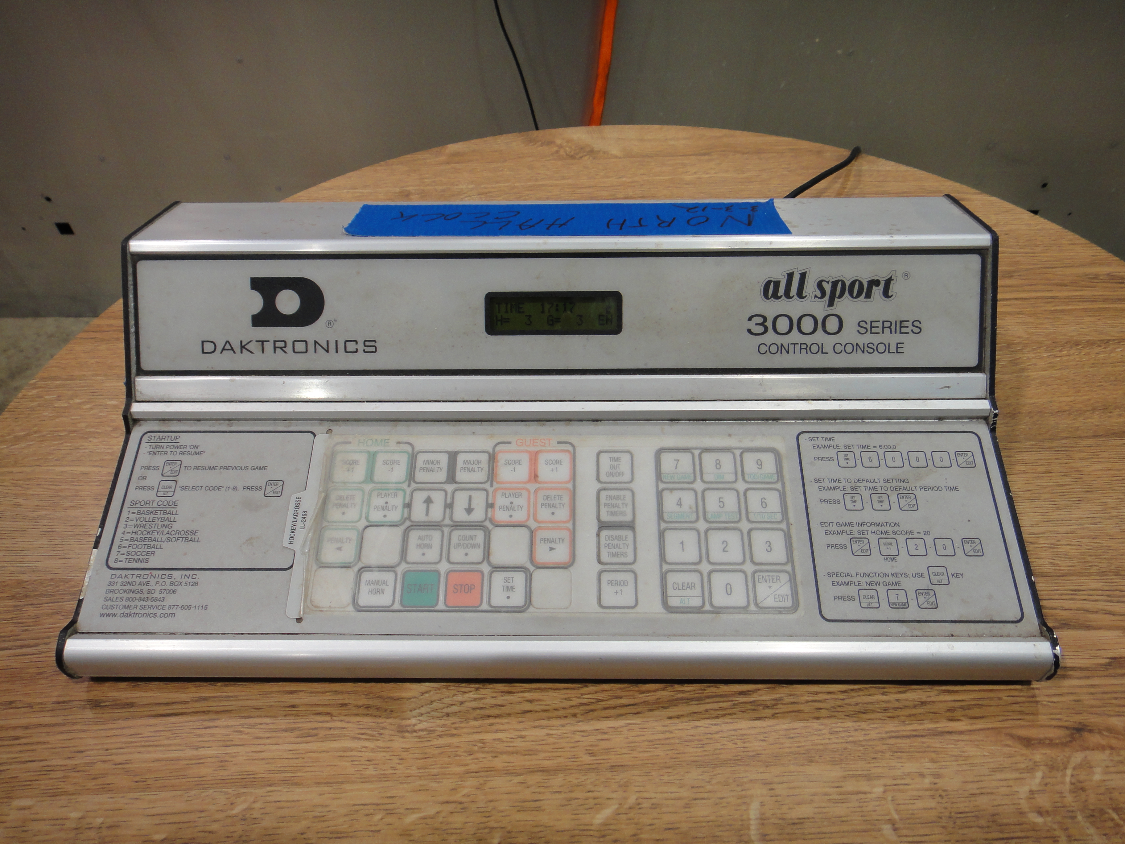 Daktronics LED Digital Scoreboard & 3000 Series Control Console | EBTH