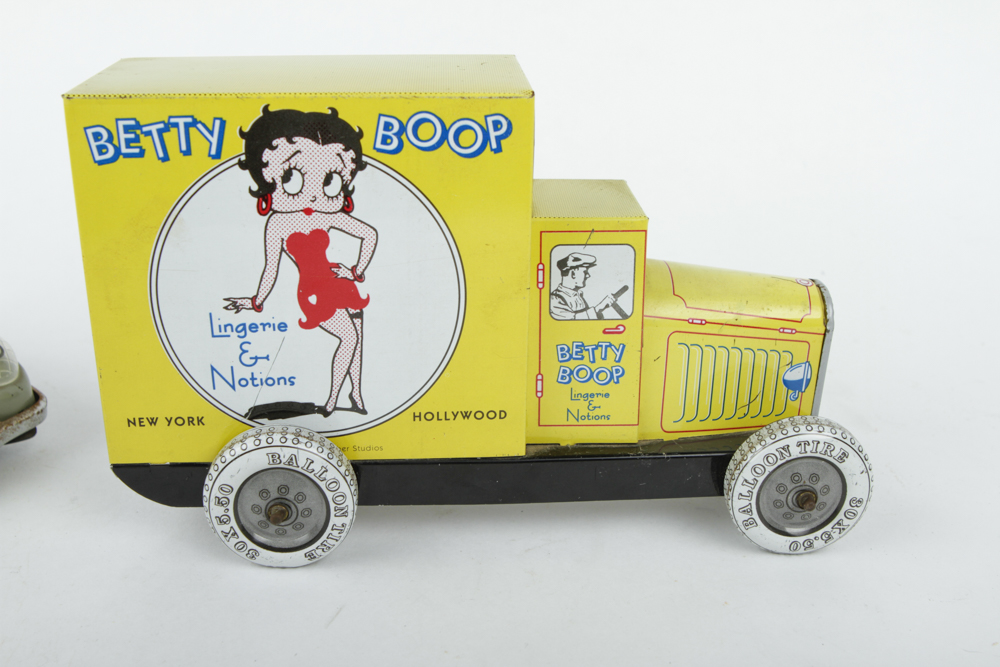 Vintage Tin Cars | EBTH
