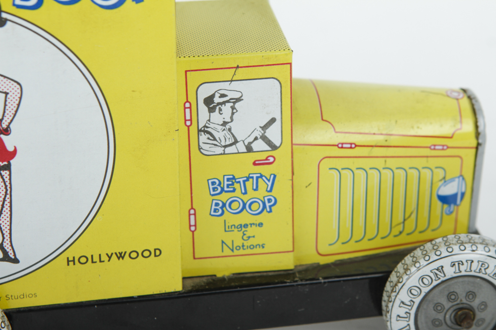 Vintage Tin Cars | EBTH