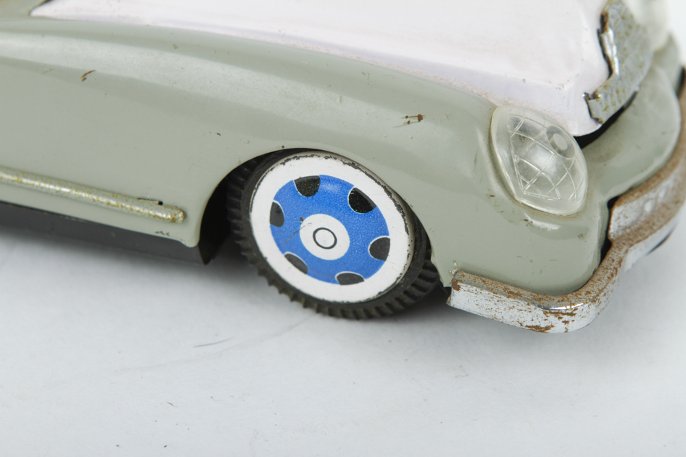 Vintage Tin Cars | EBTH