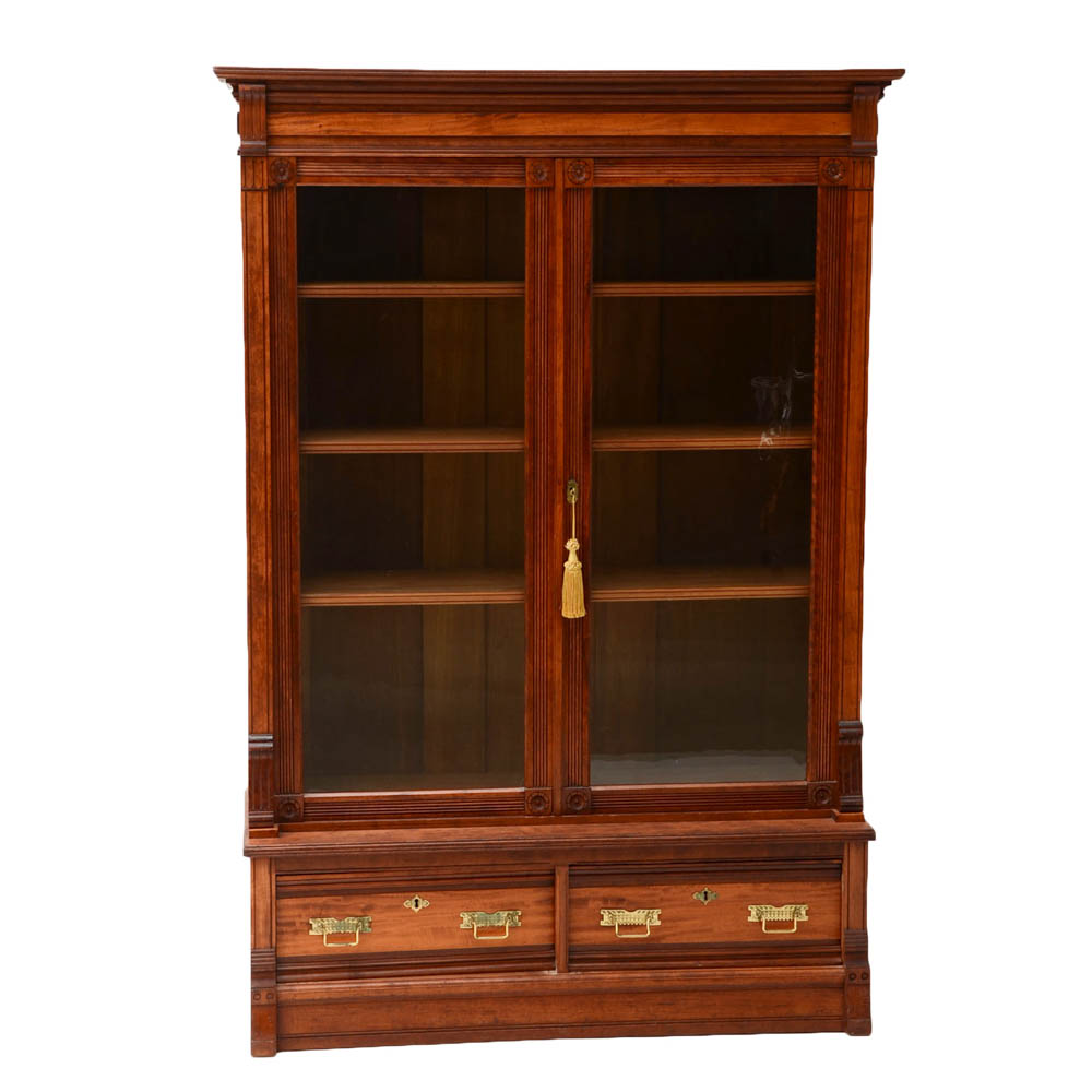 Eastlake Bookcase | EBTH