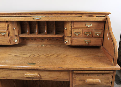 Eagle Craft Roll Top Desk and Rolling Chair | EBTH