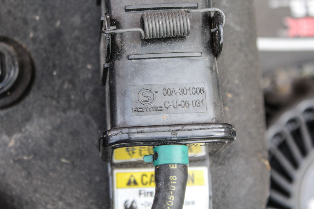 Snapper 28 Hi-Vac Rear Engine Riding Lawn Mower : EBTH