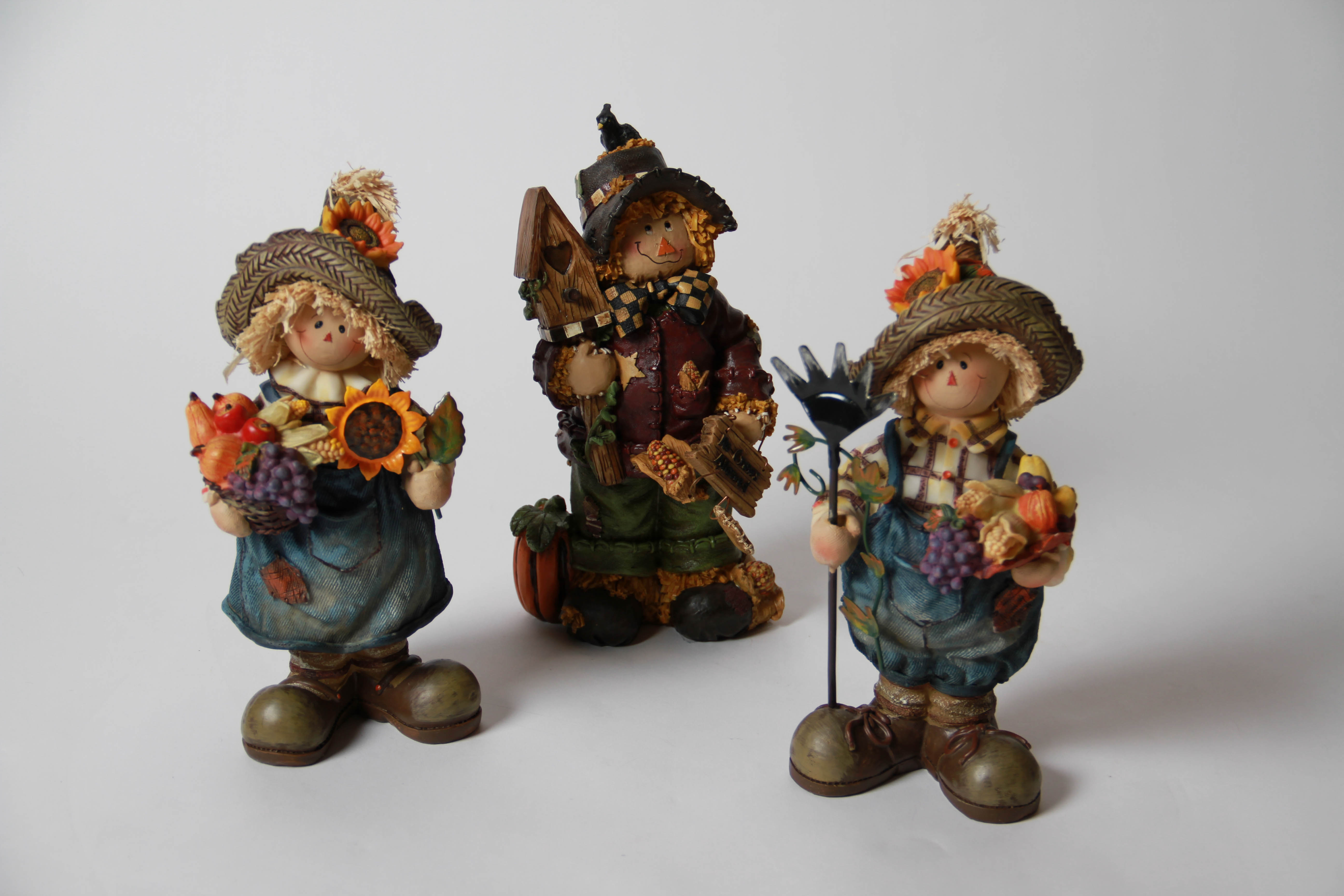 Ceramic Fall Themed Figurines | EBTH