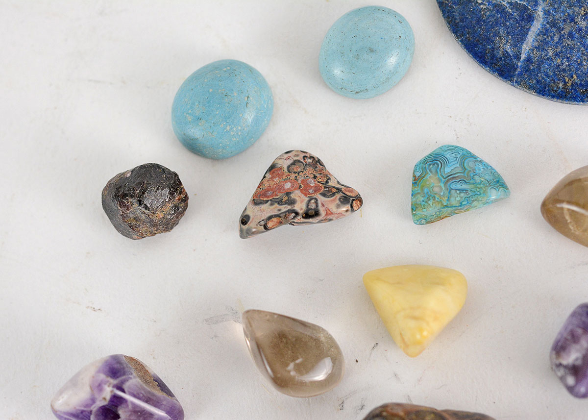 Assorted Stones, Beads, and Shells Including Turquoise, Amethyst | EBTH