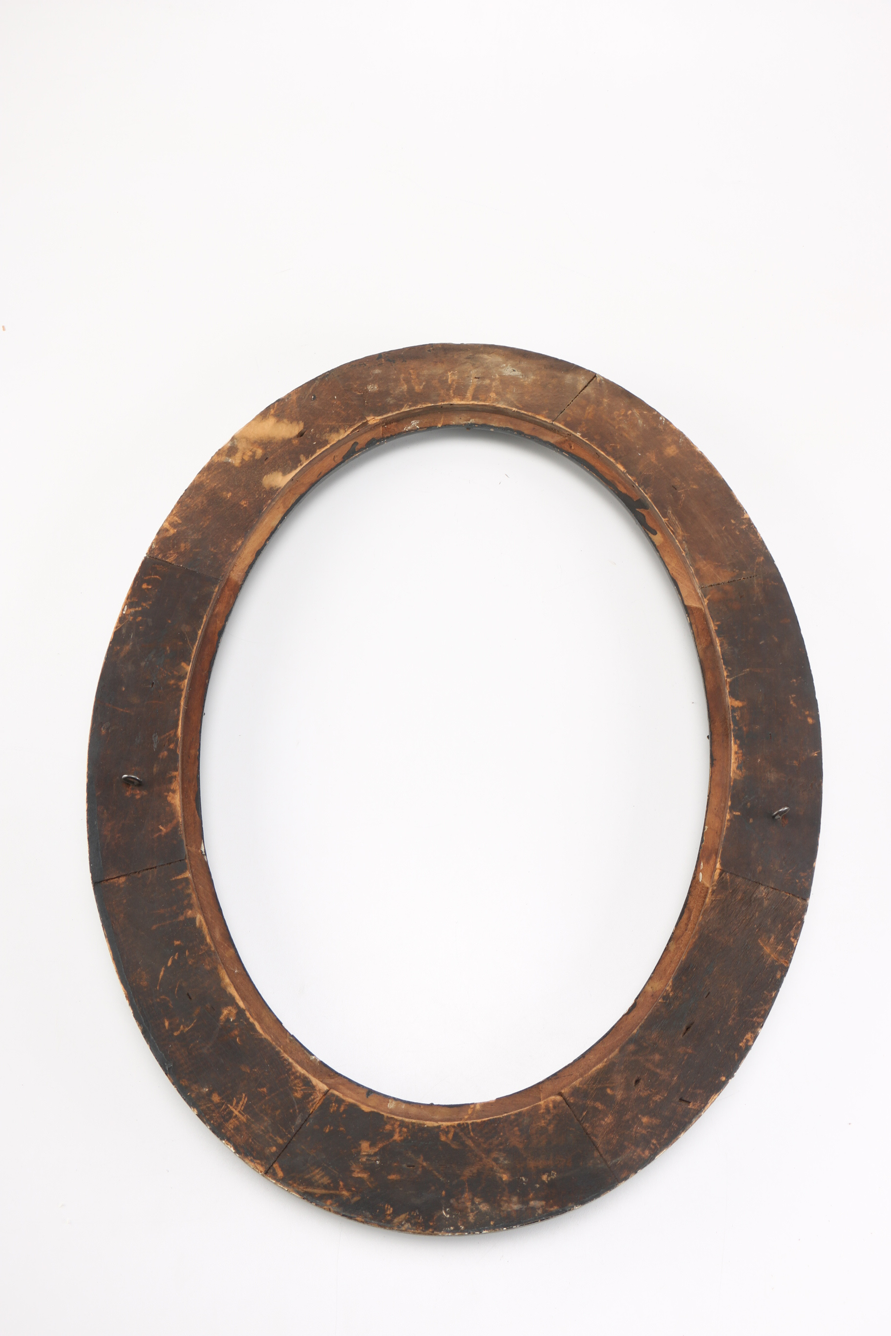 Antique Oval Portrait Frames | EBTH
