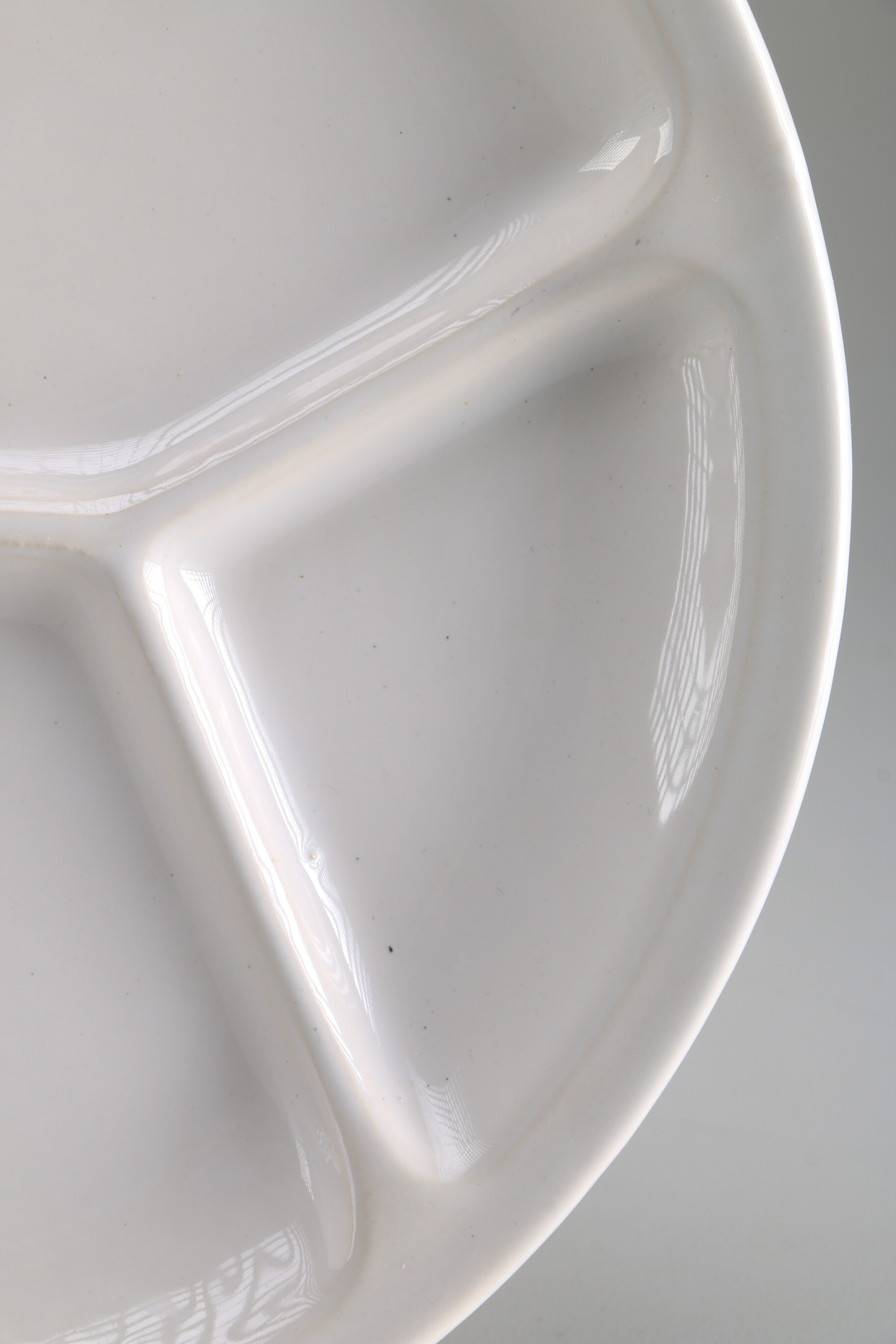 Set of Ten Mid Century Style White Divided Plates | EBTH