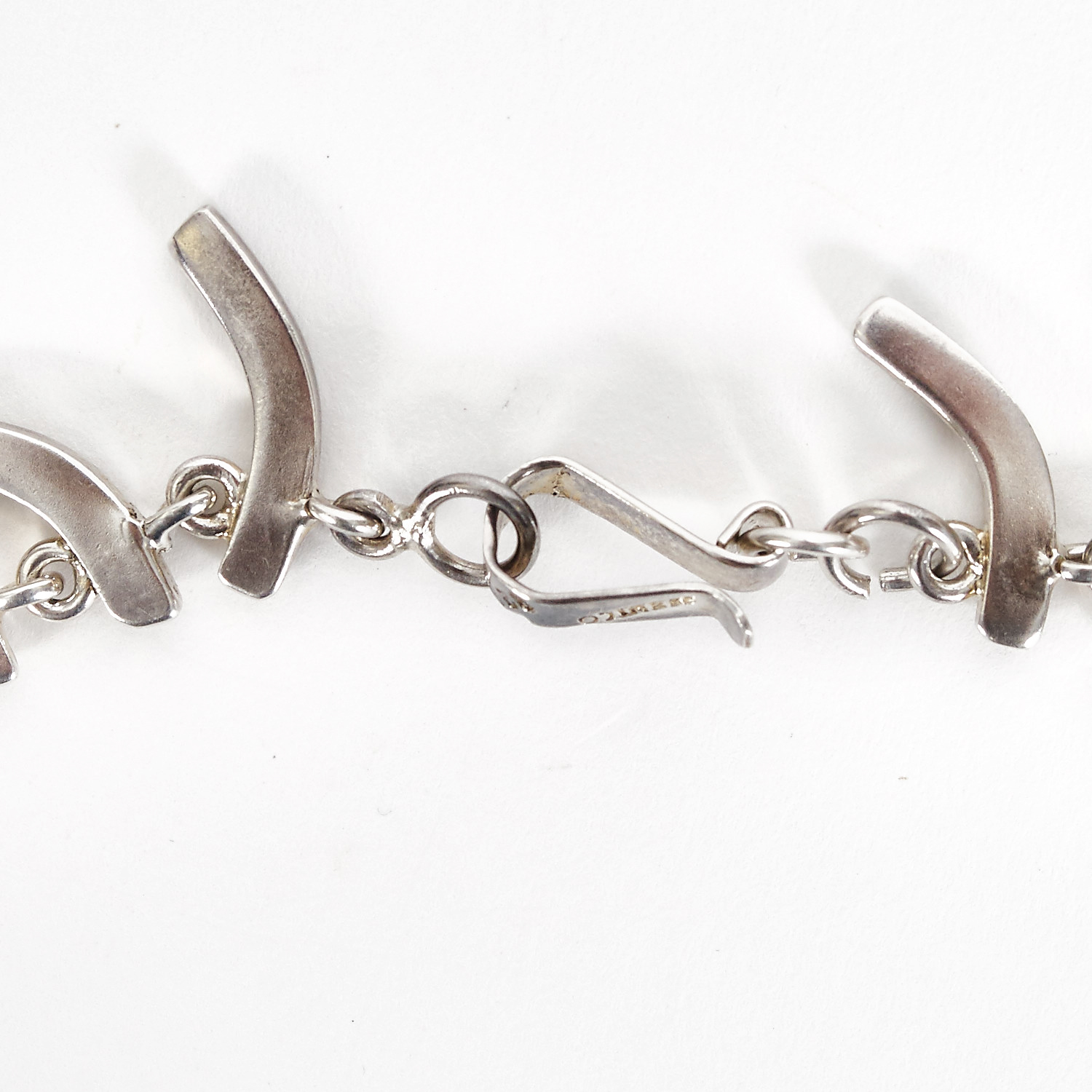 Mexican Sterling Silver Fishbone Necklace | EBTH