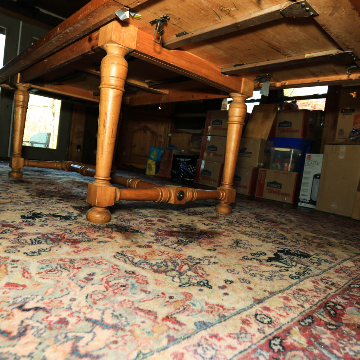 Knotty Pine Dining Table | EBTH