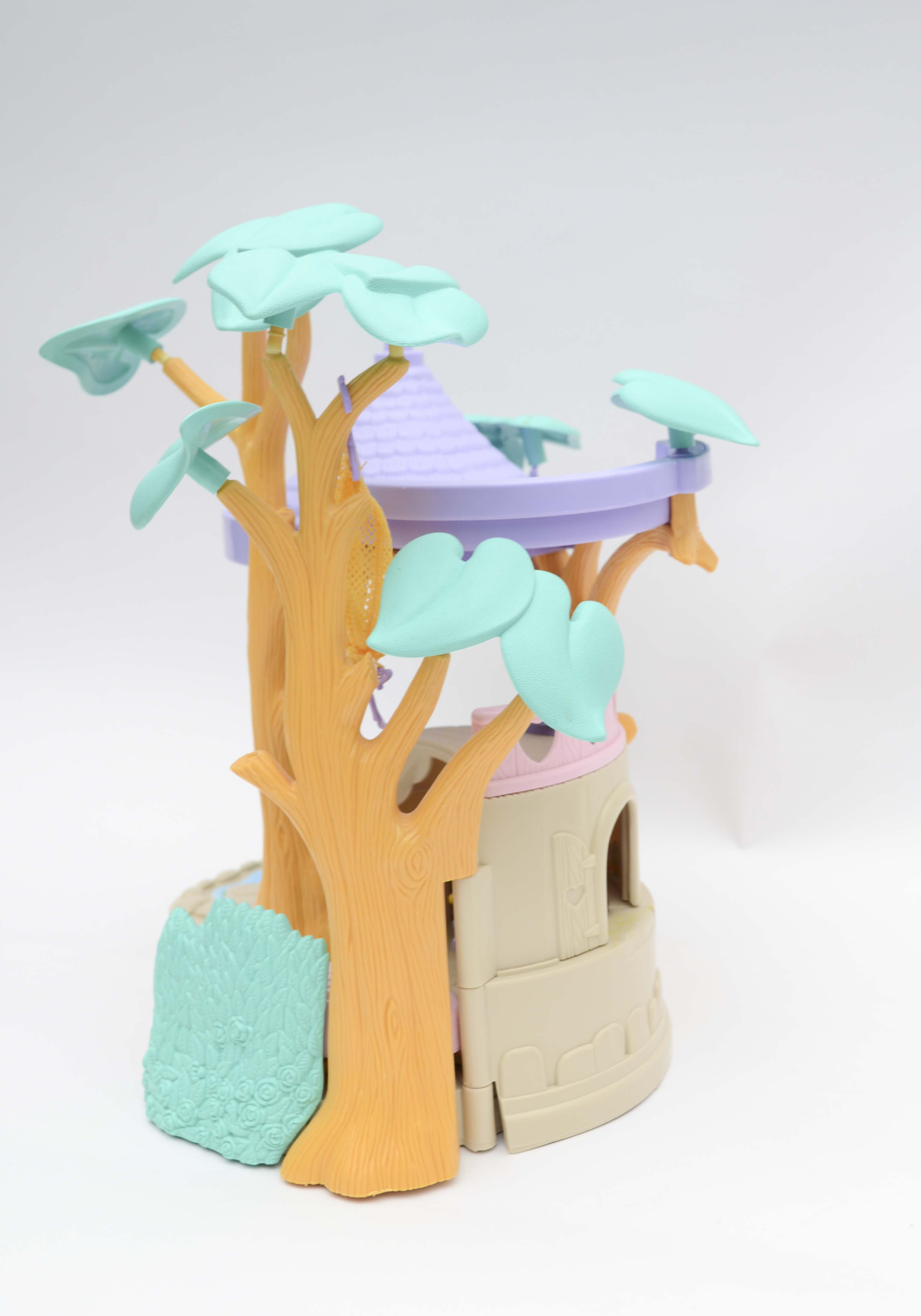Fisher Price "Hideaway Hollow" Bunny Treehouse with Accessories | EBTH