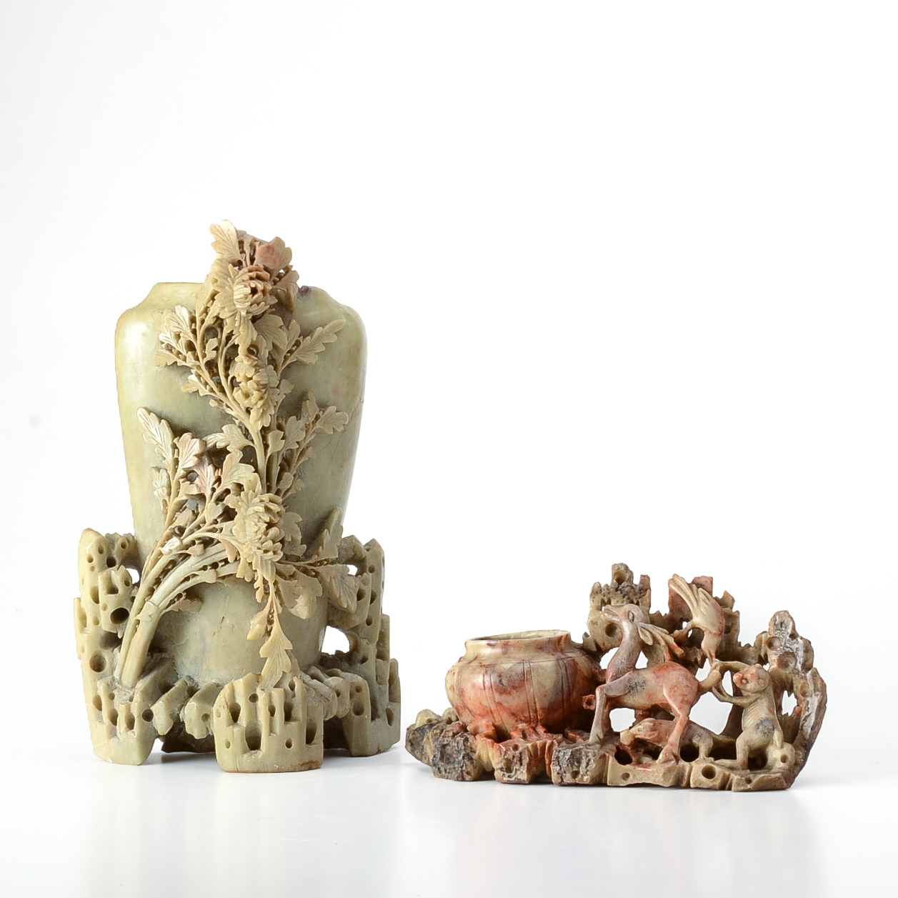 Chinese Soapstone Inkwell and Vase | EBTH