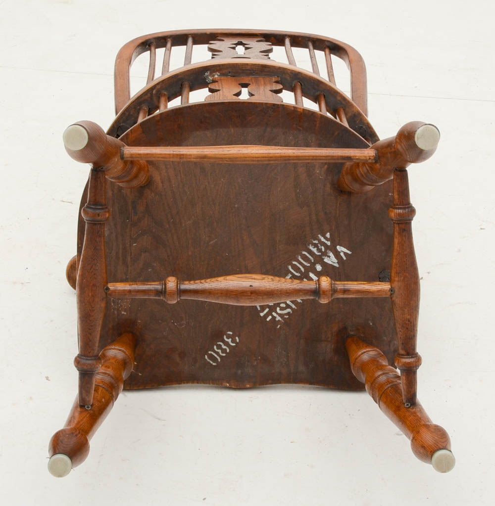 Set of Virginia House Chairs | EBTH