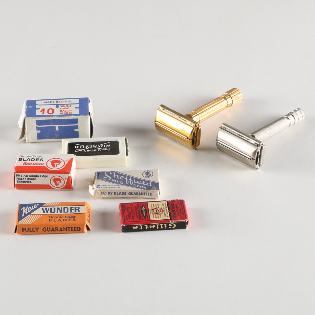 Vintage Gillette Regus Safety Razors and Vintage Blades | EBTH