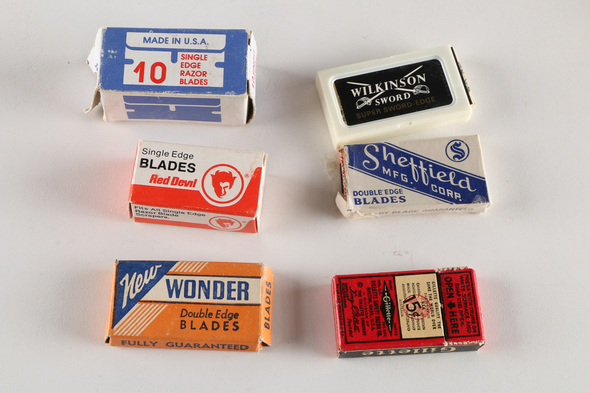 Vintage Gillette Regus Safety Razors and Vintage Blades | EBTH
