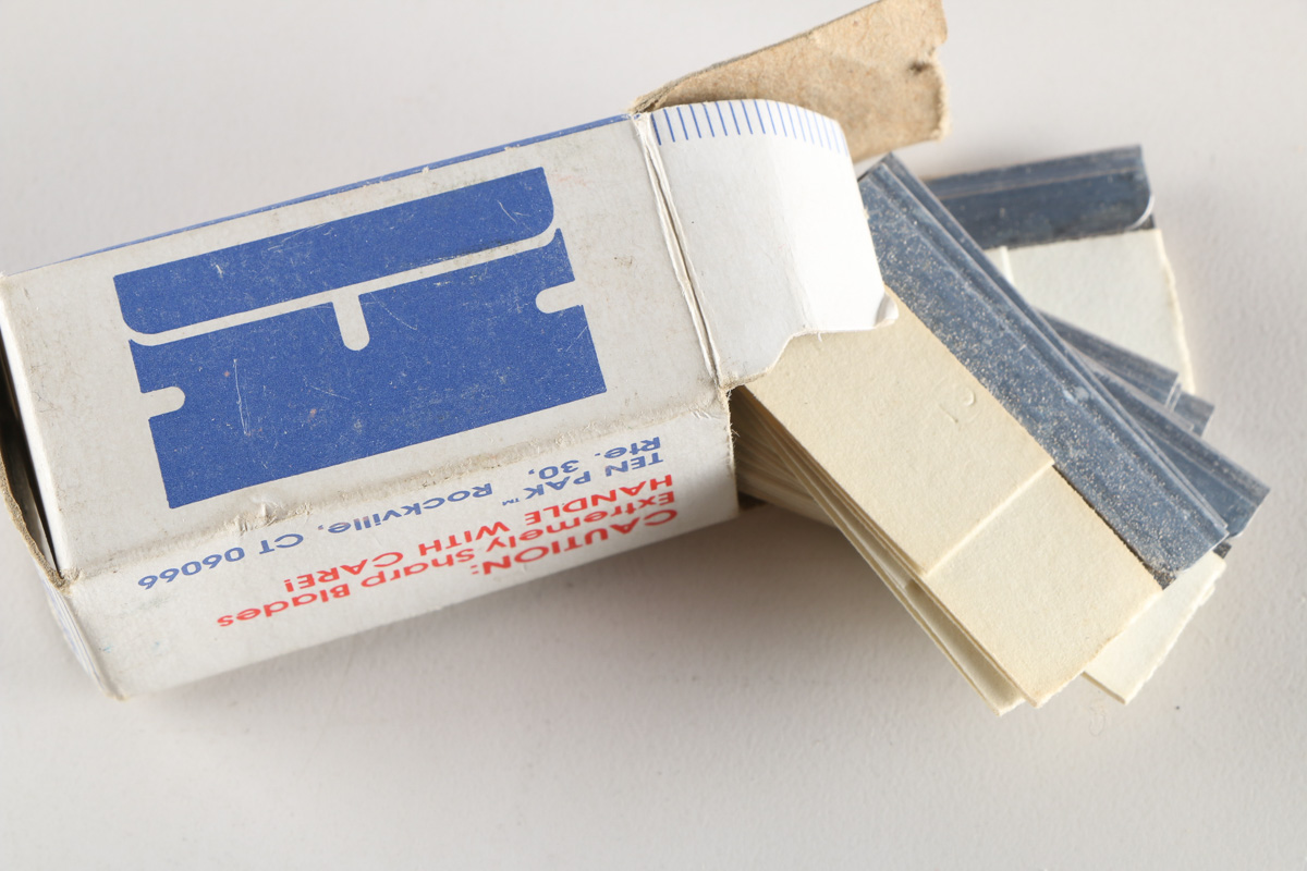 Vintage Gillette Regus Safety Razors and Vintage Blades | EBTH