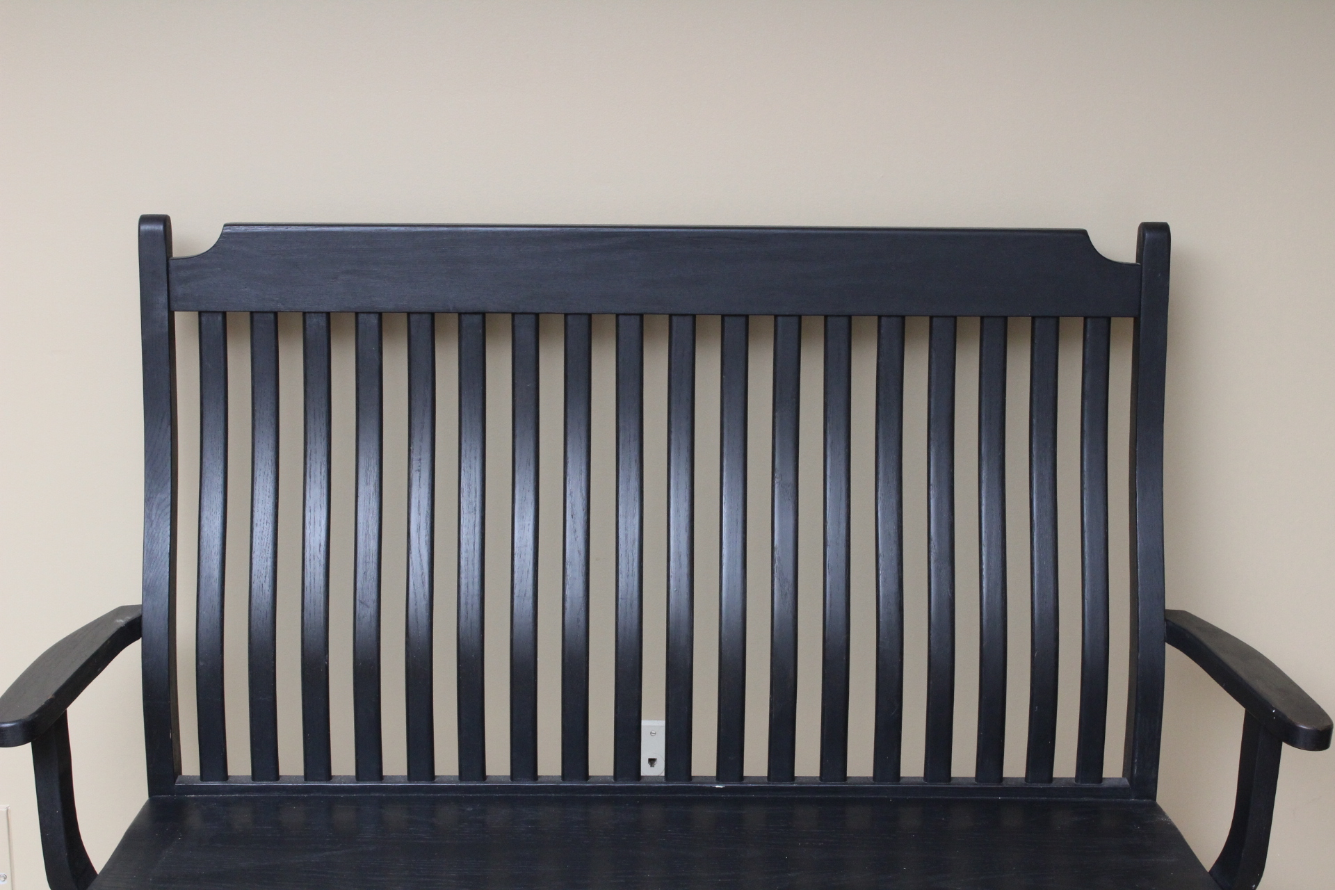 Shaker Style High Back Bench | EBTH