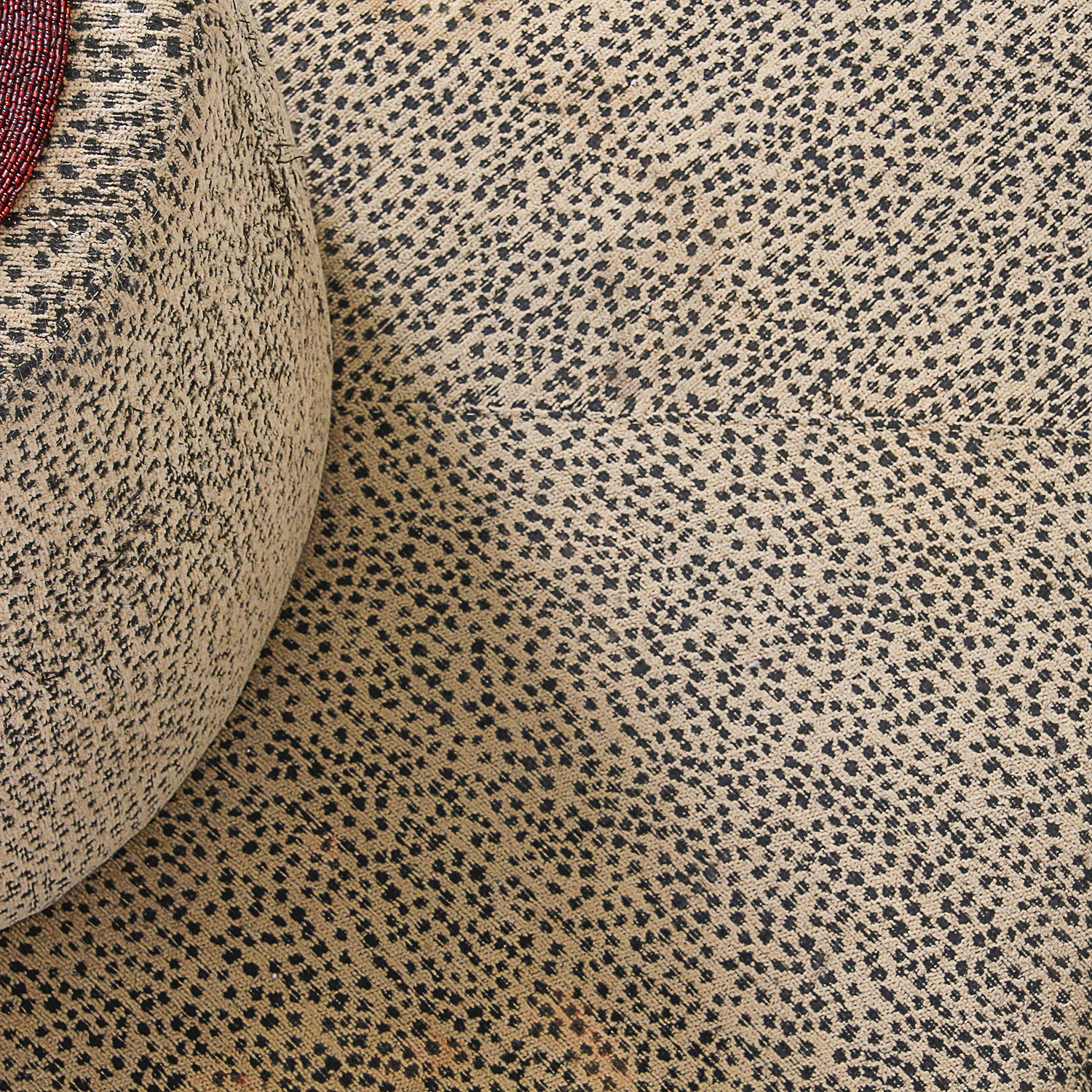 Leopard Print Round Sofa | EBTH