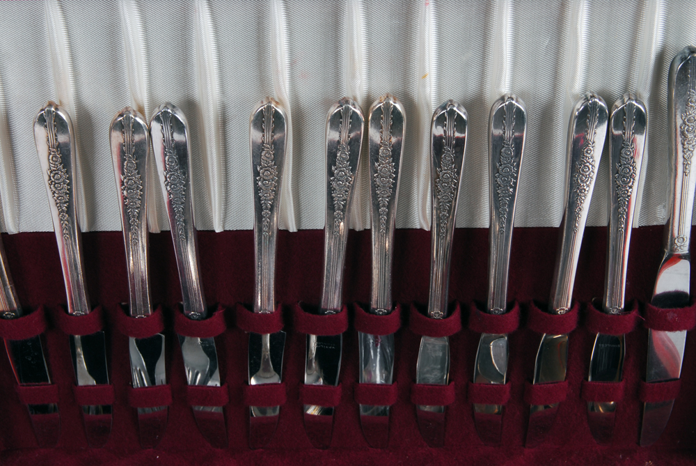 Nobility Plate Flatware Set | EBTH