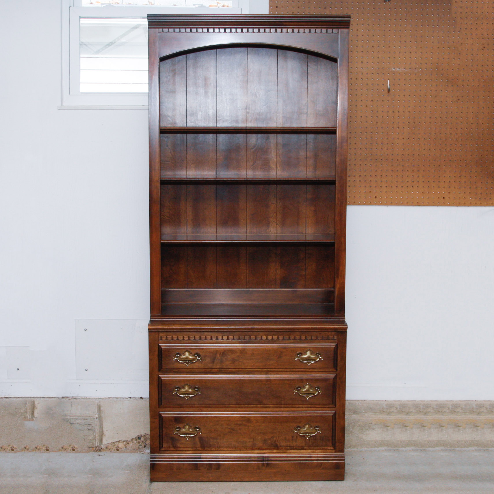 Ethan Allen Classic Manor Open Bookcase Wall Unit | EBTH