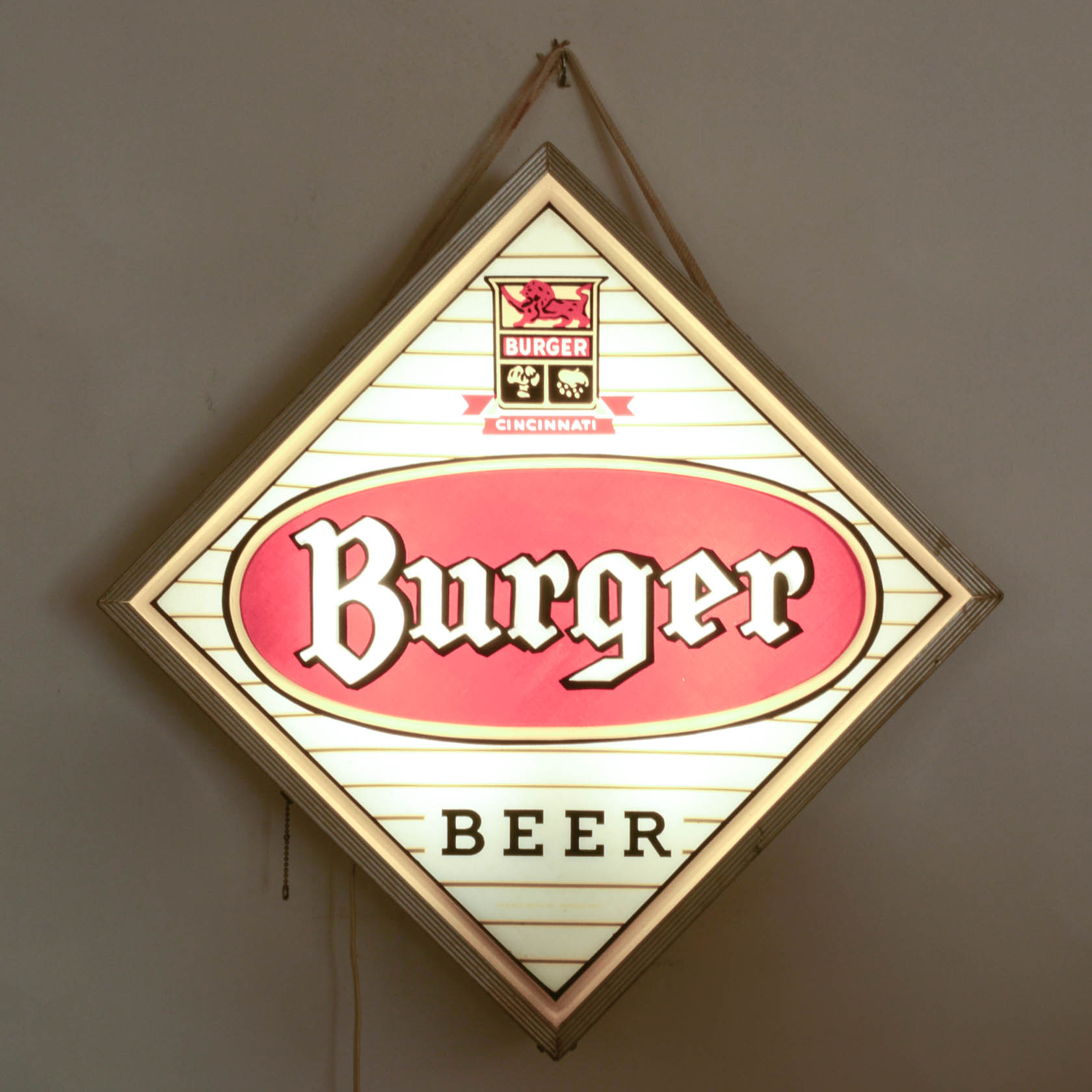 Vintage Burger Beer Illuminated Sign | EBTH
