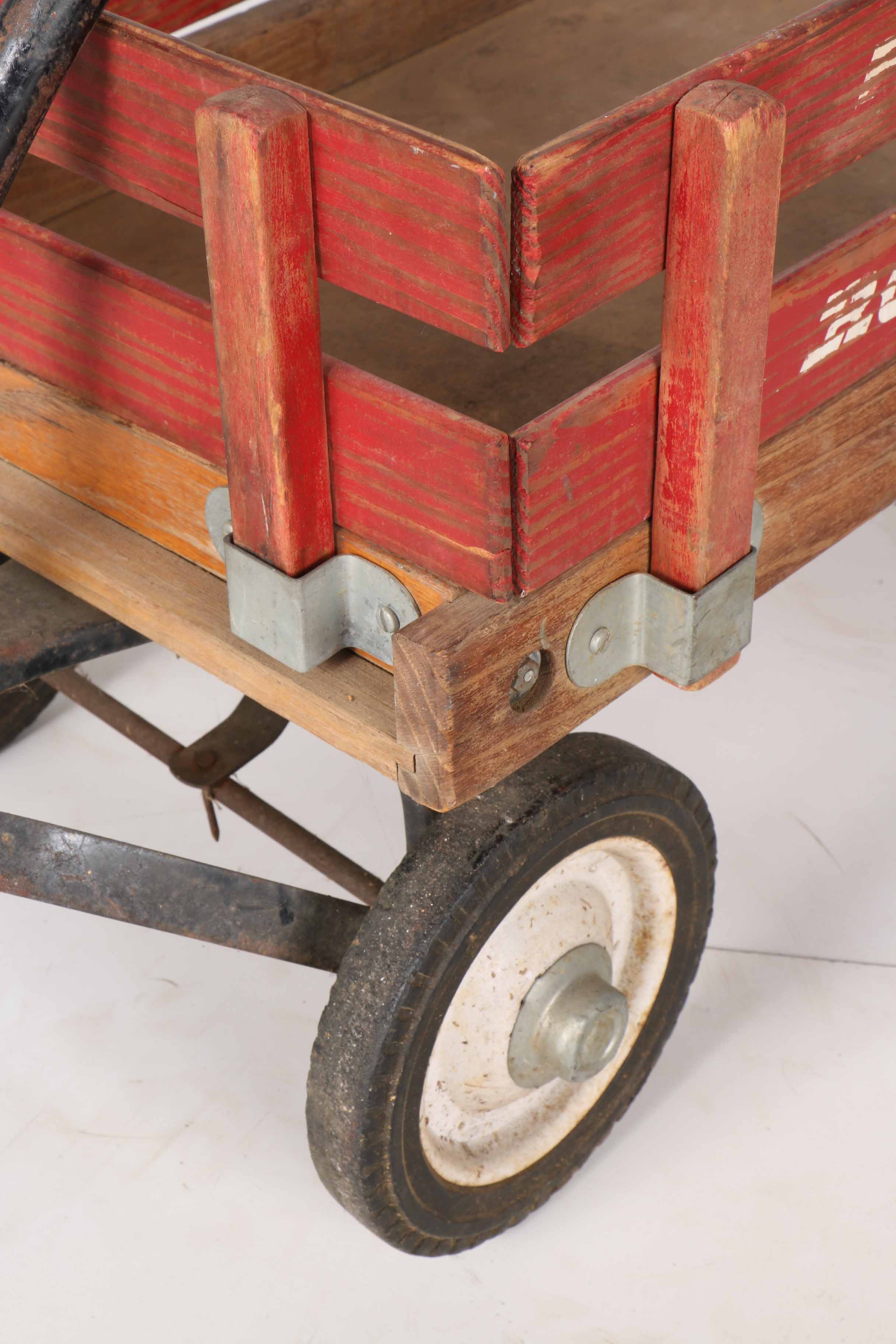 Radio Flyer Rodeo Wagon | EBTH