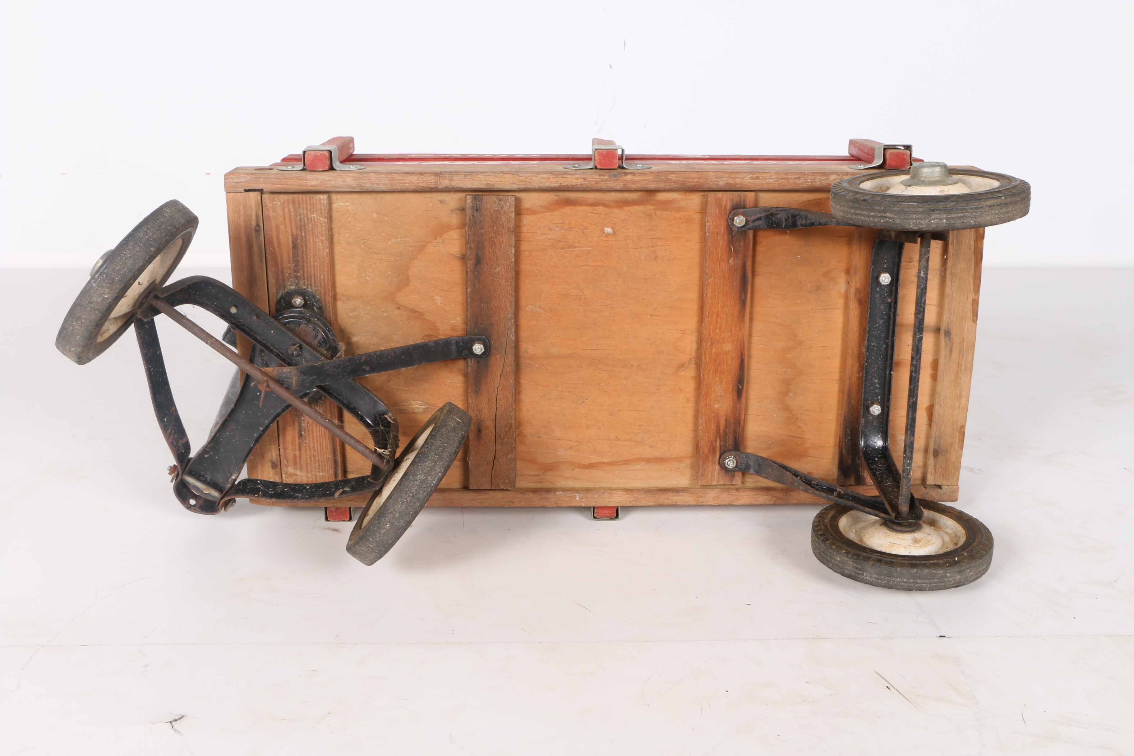 Radio Flyer Rodeo Wagon | EBTH