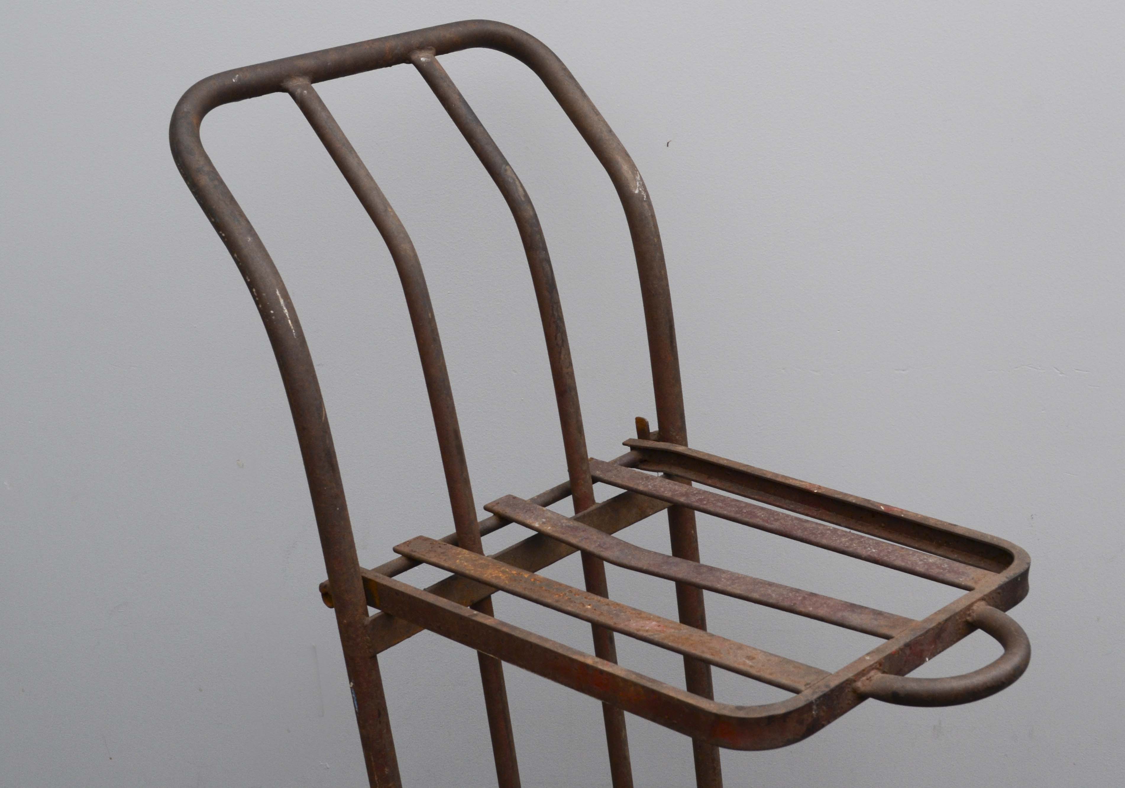 Vintage Gas/Service Station Display Rack | EBTH