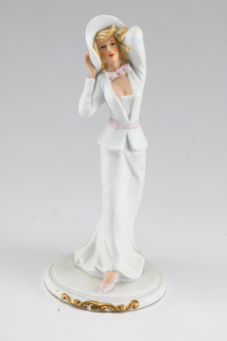 Collection of Porcelain Woman Figurines | EBTH