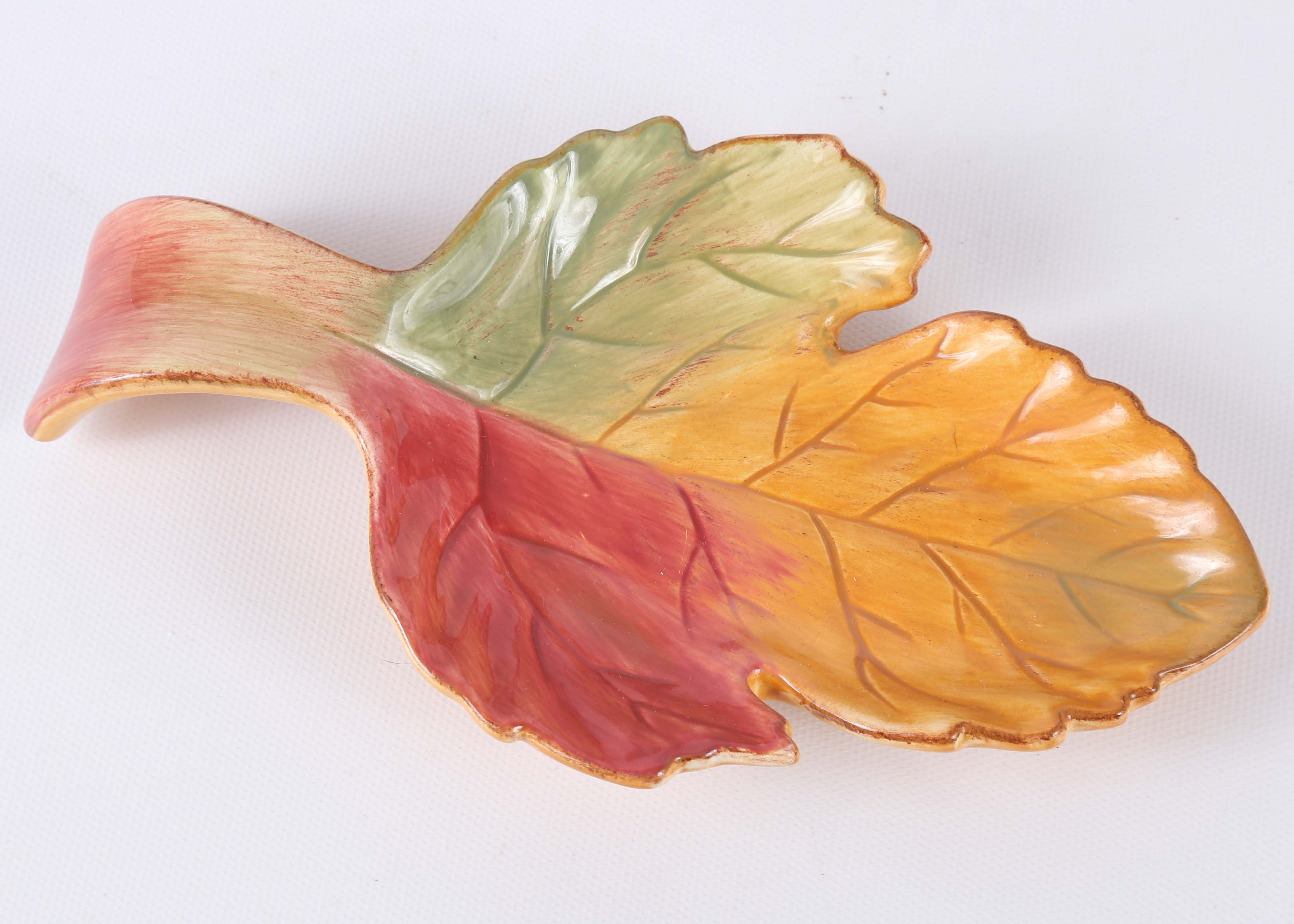 Fall Themed Serving Dishes | EBTH