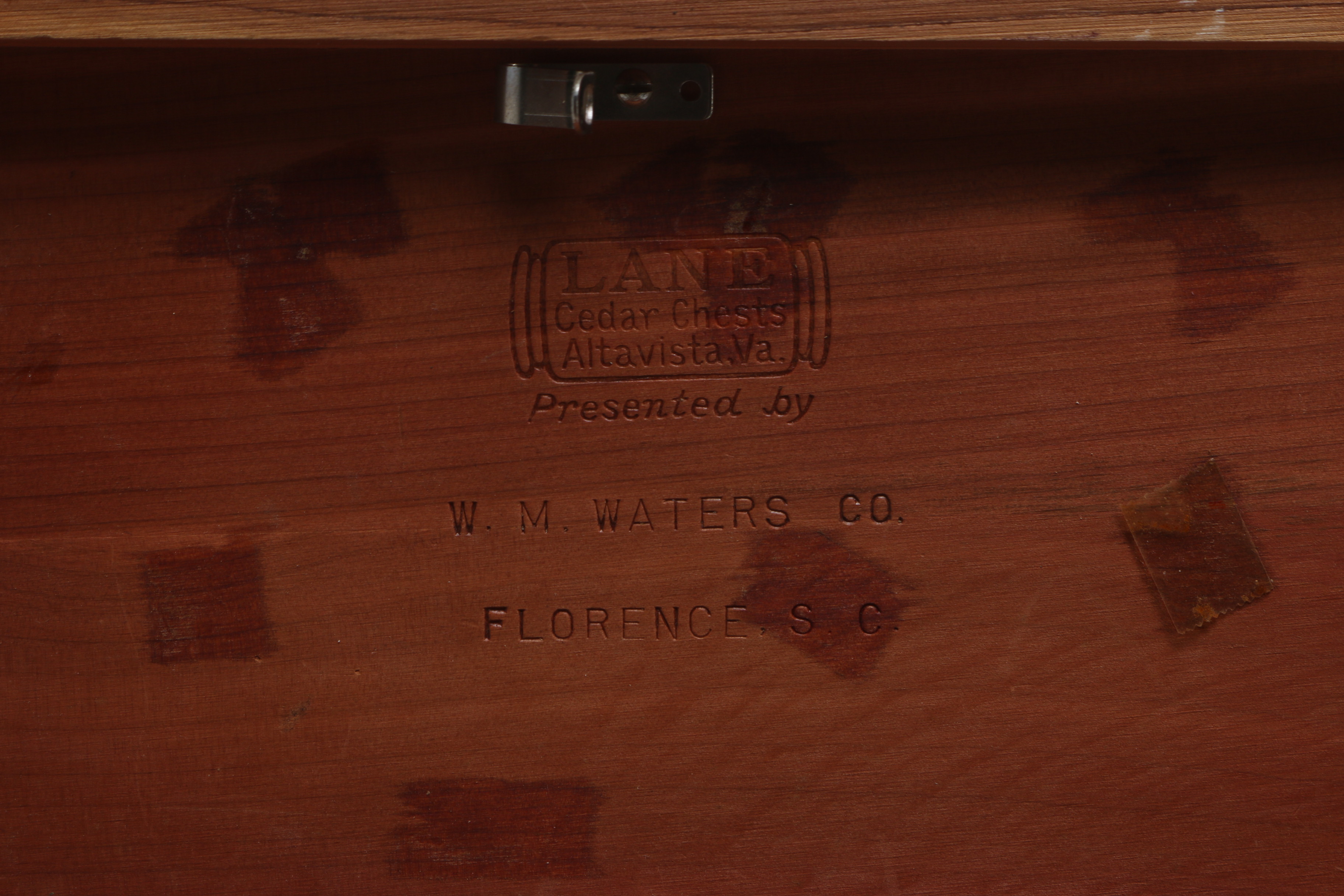Small Cedar Keepsake Box | EBTH