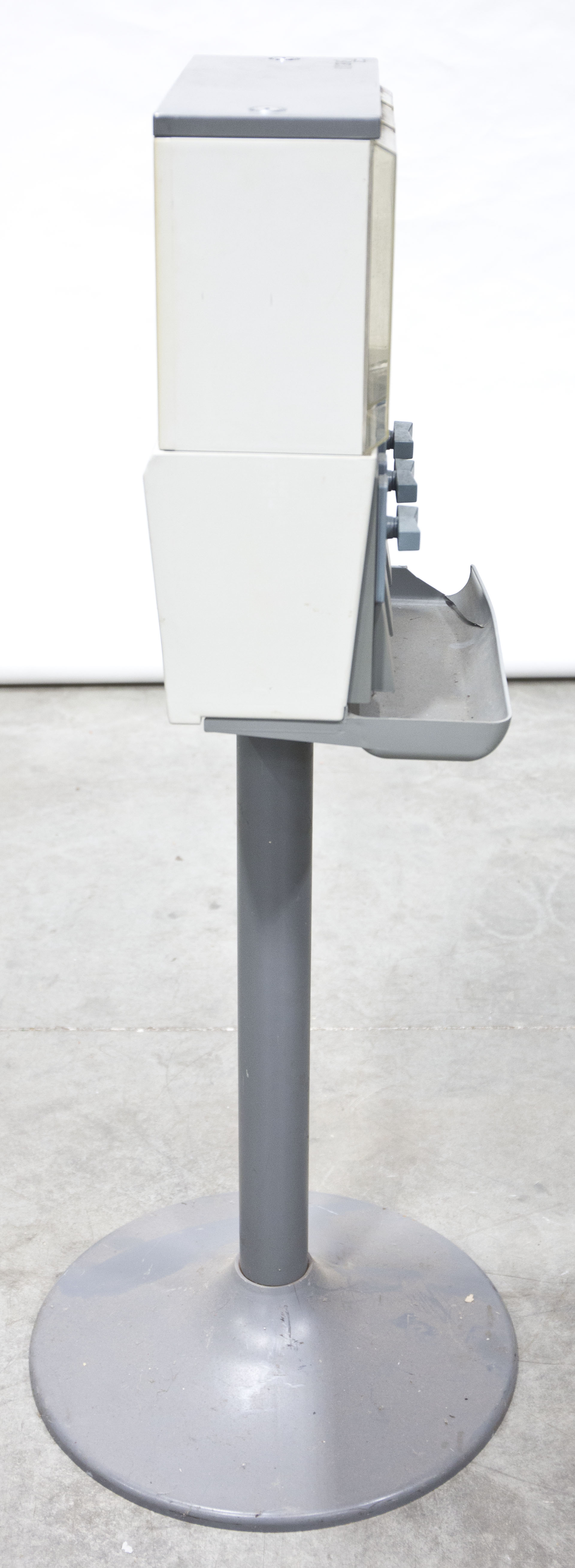 Vendstar 3000 Gumball Machine | EBTH
