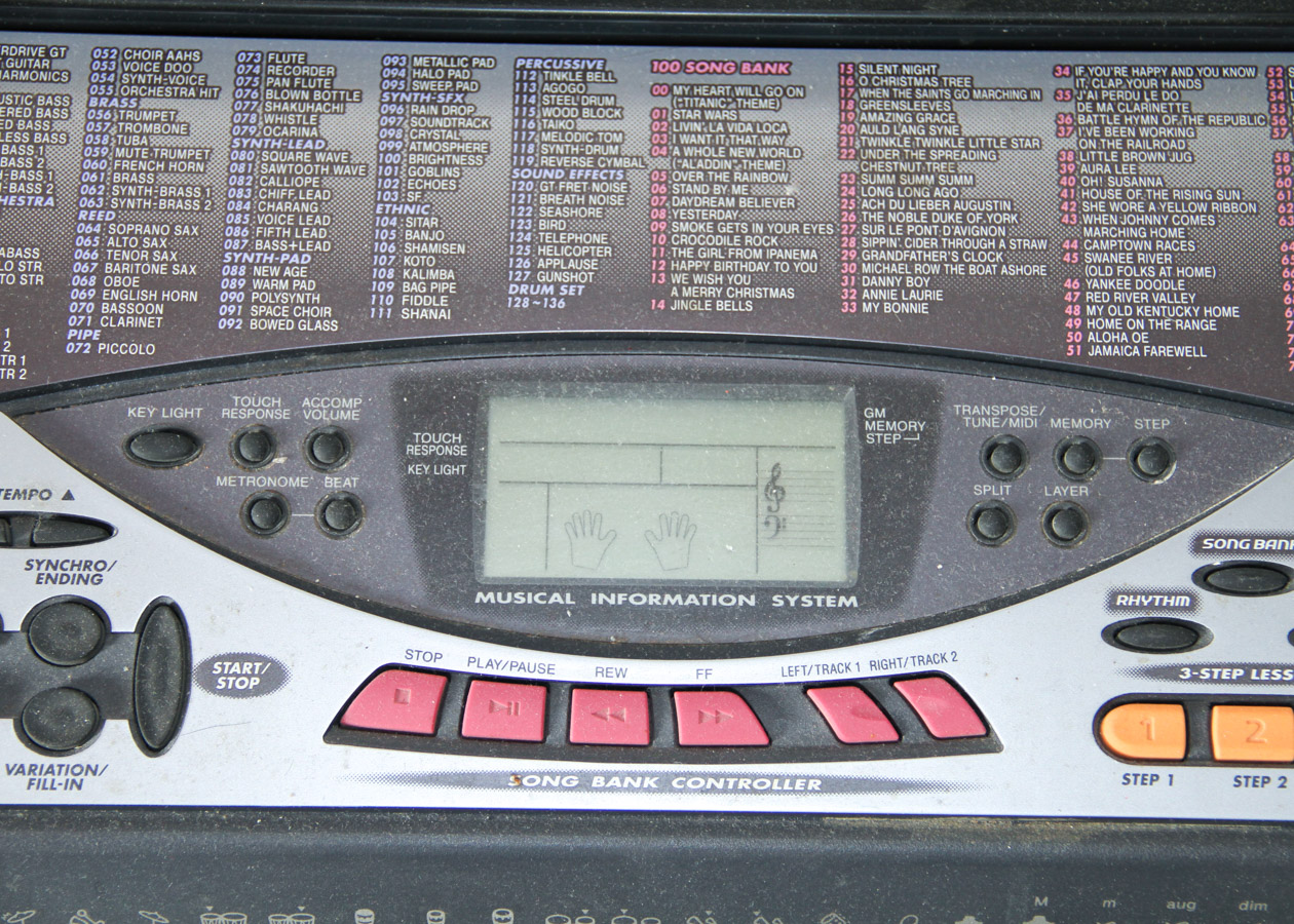 Casio LK-50 Electronic Keyboard With Stand | EBTH