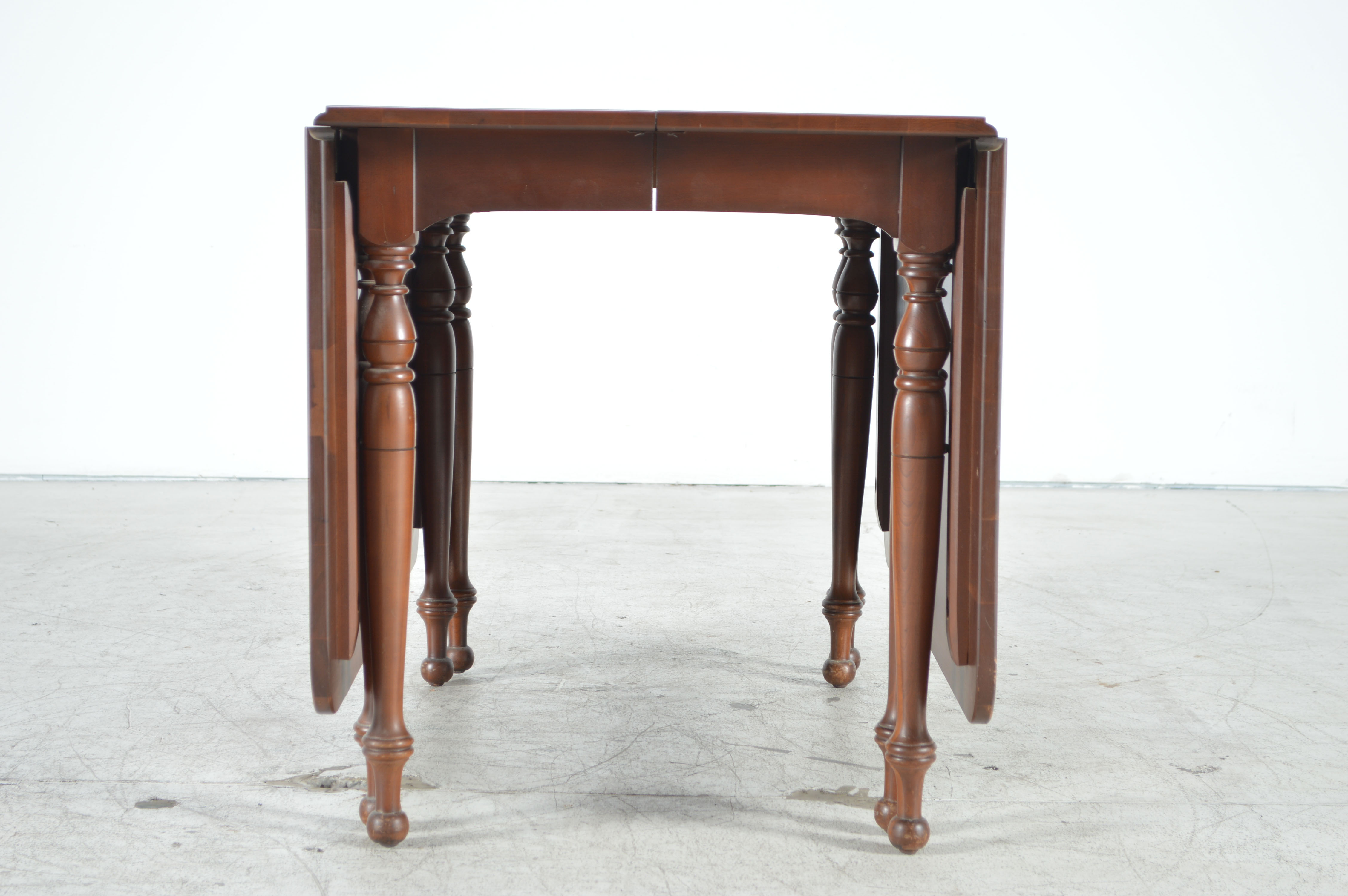 Cherry Drop-Leaf Table | EBTH