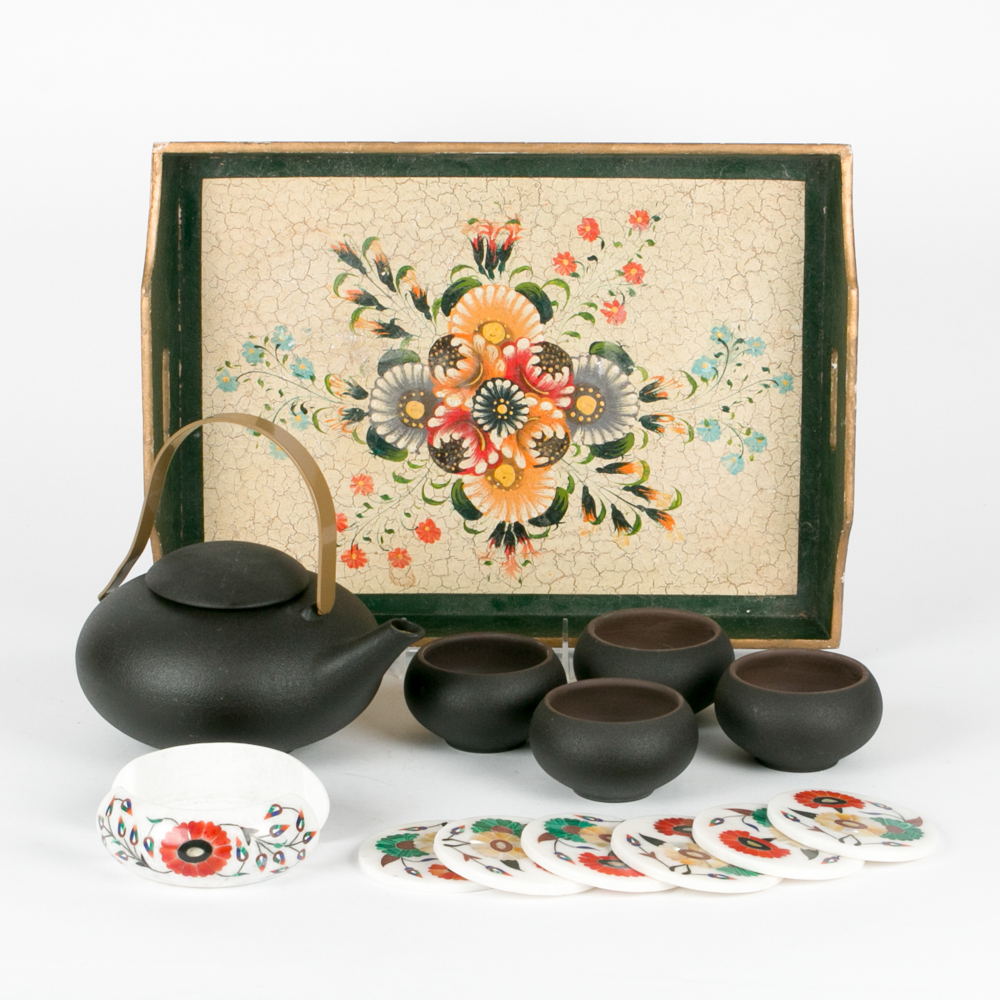 Chinese Ceramic Tea Set and Tray | EBTH