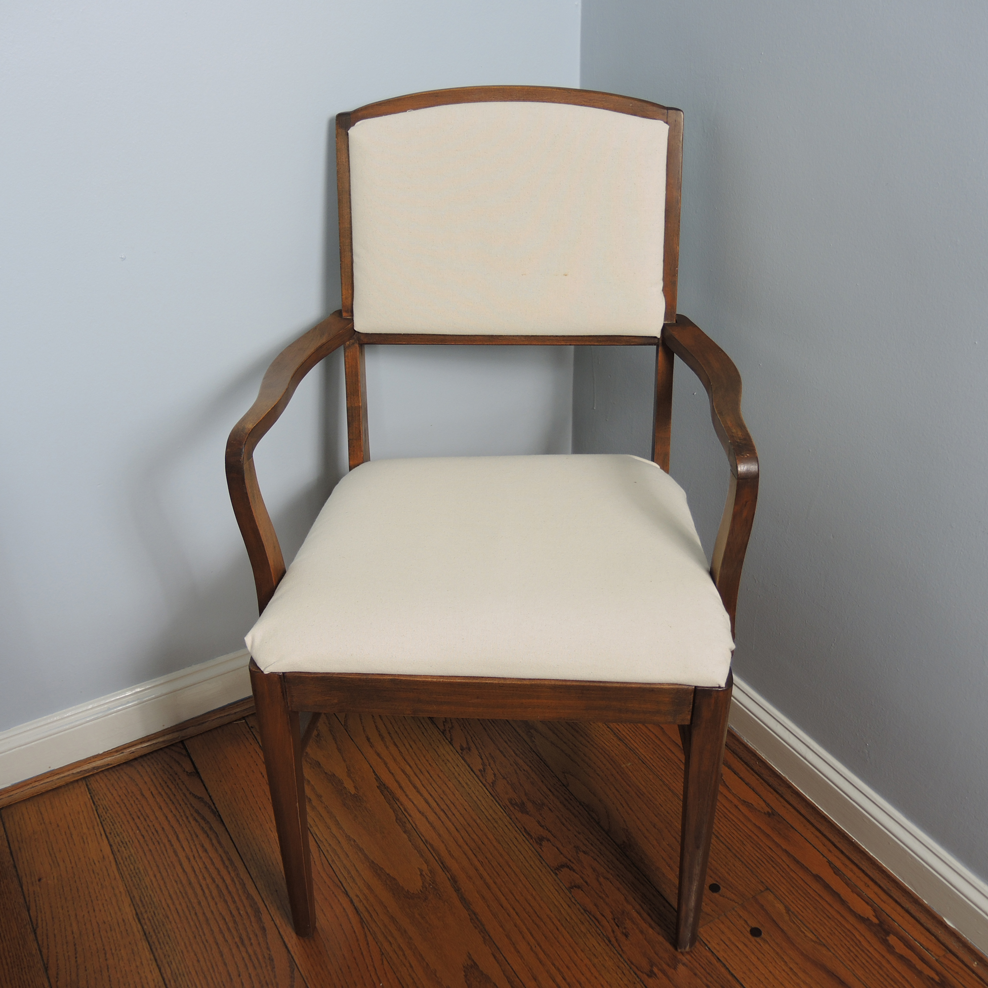 Vintage Basic-Witz Mid-Century Modern Dining Room Set and Buffet | EBTH