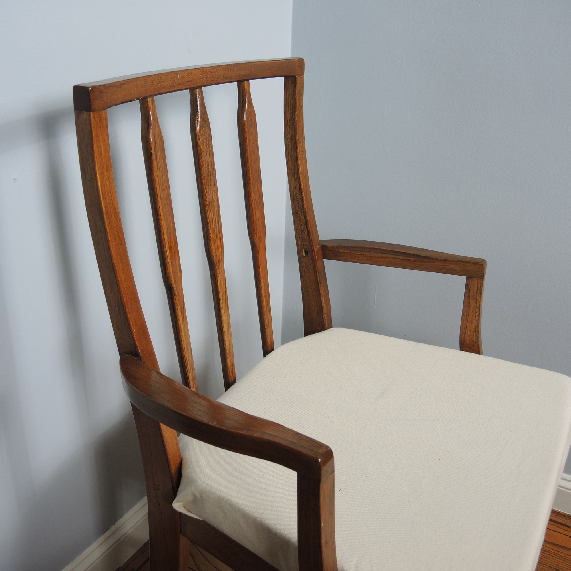 Vintage Basic-Witz Mid-Century Modern Dining Room Set and Buffet | EBTH