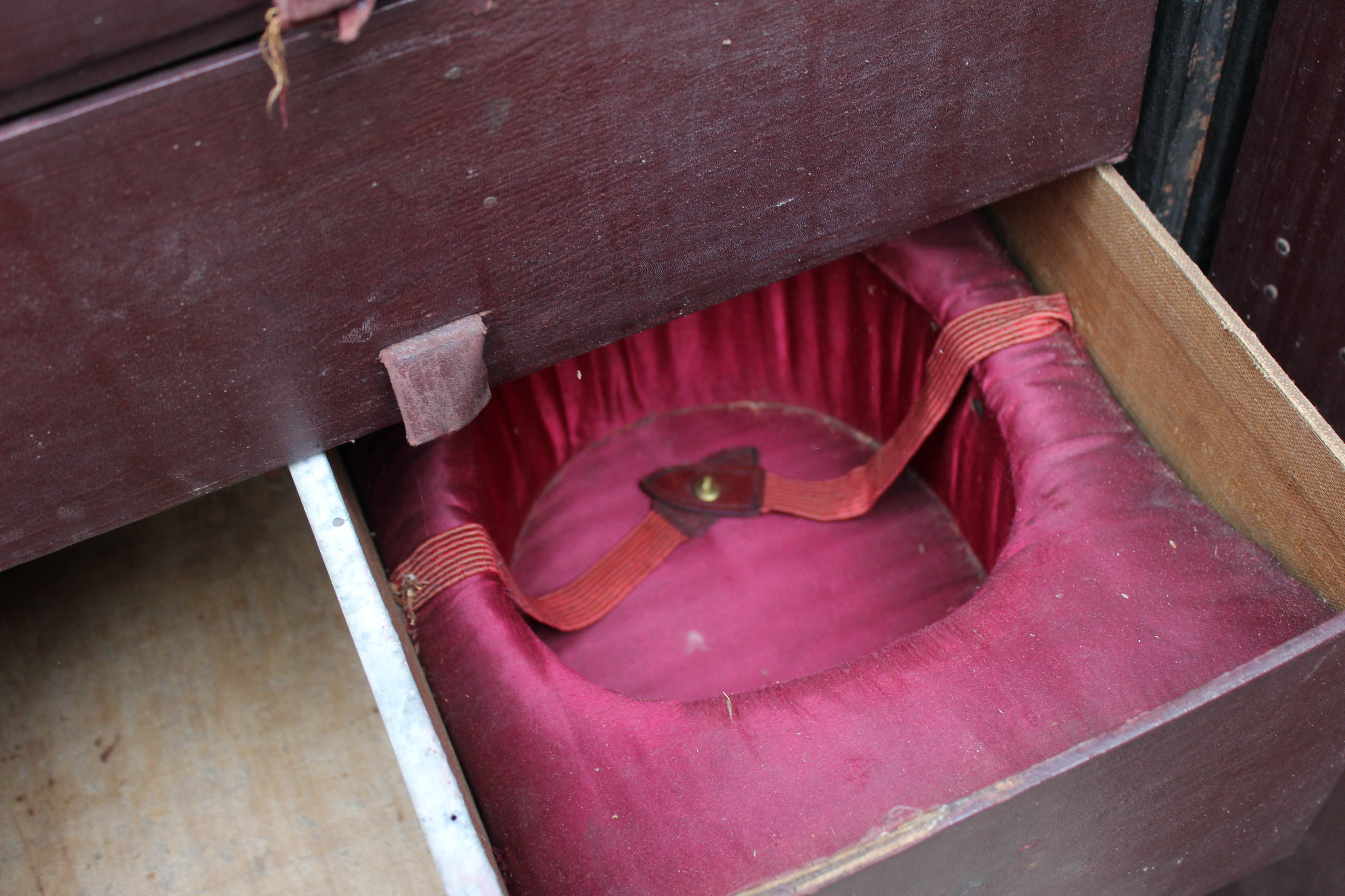 Antique "The Mendel Wardrobe" Costume Trunk | EBTH
