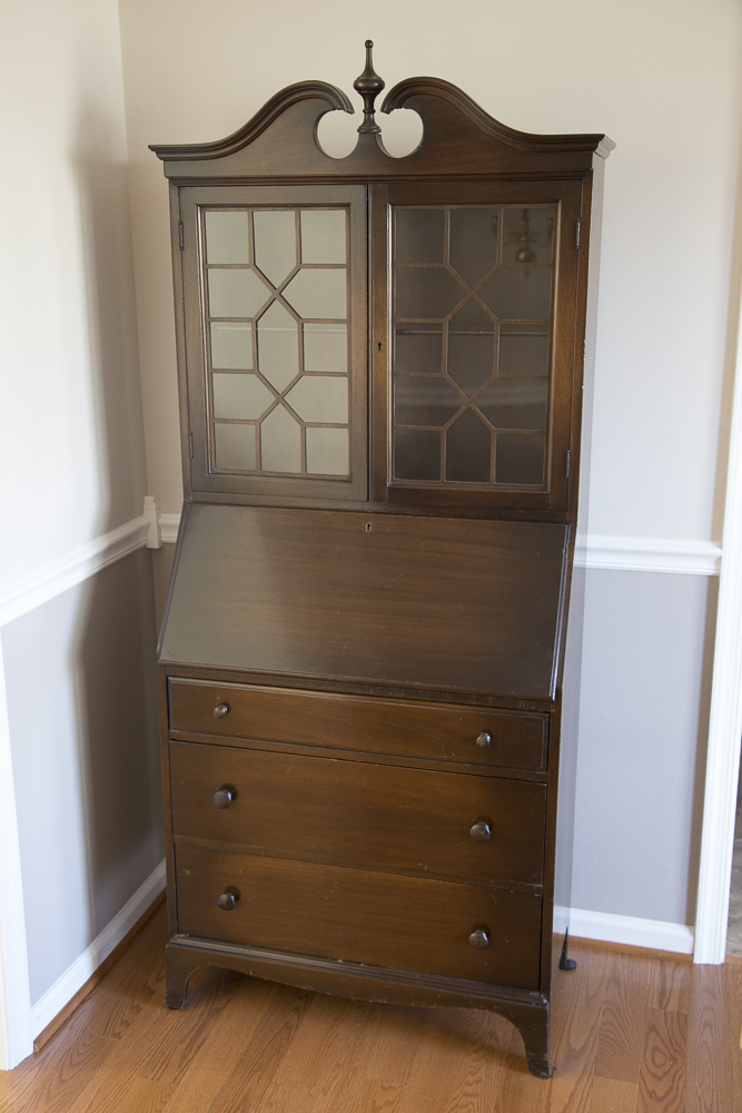 Federal Style Mahogany Secretary Bookcase by Landstrom | EBTH