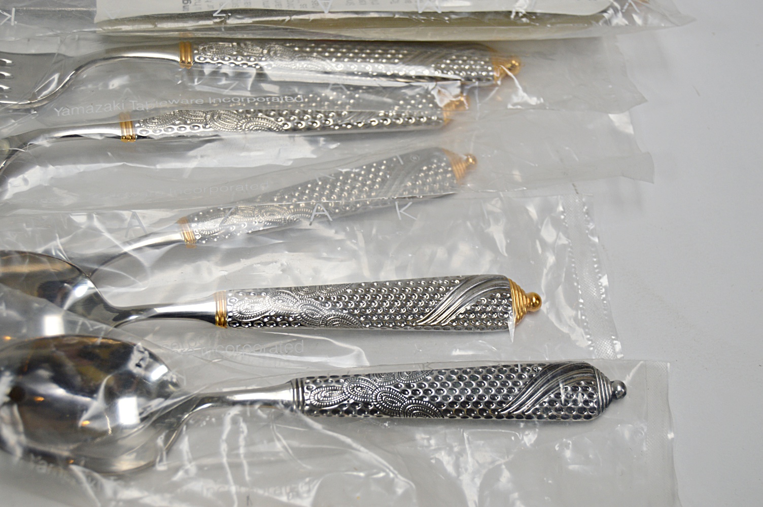 Japanese Yamazaki Stainless Flatware Collection with 30+ Pieces | EBTH