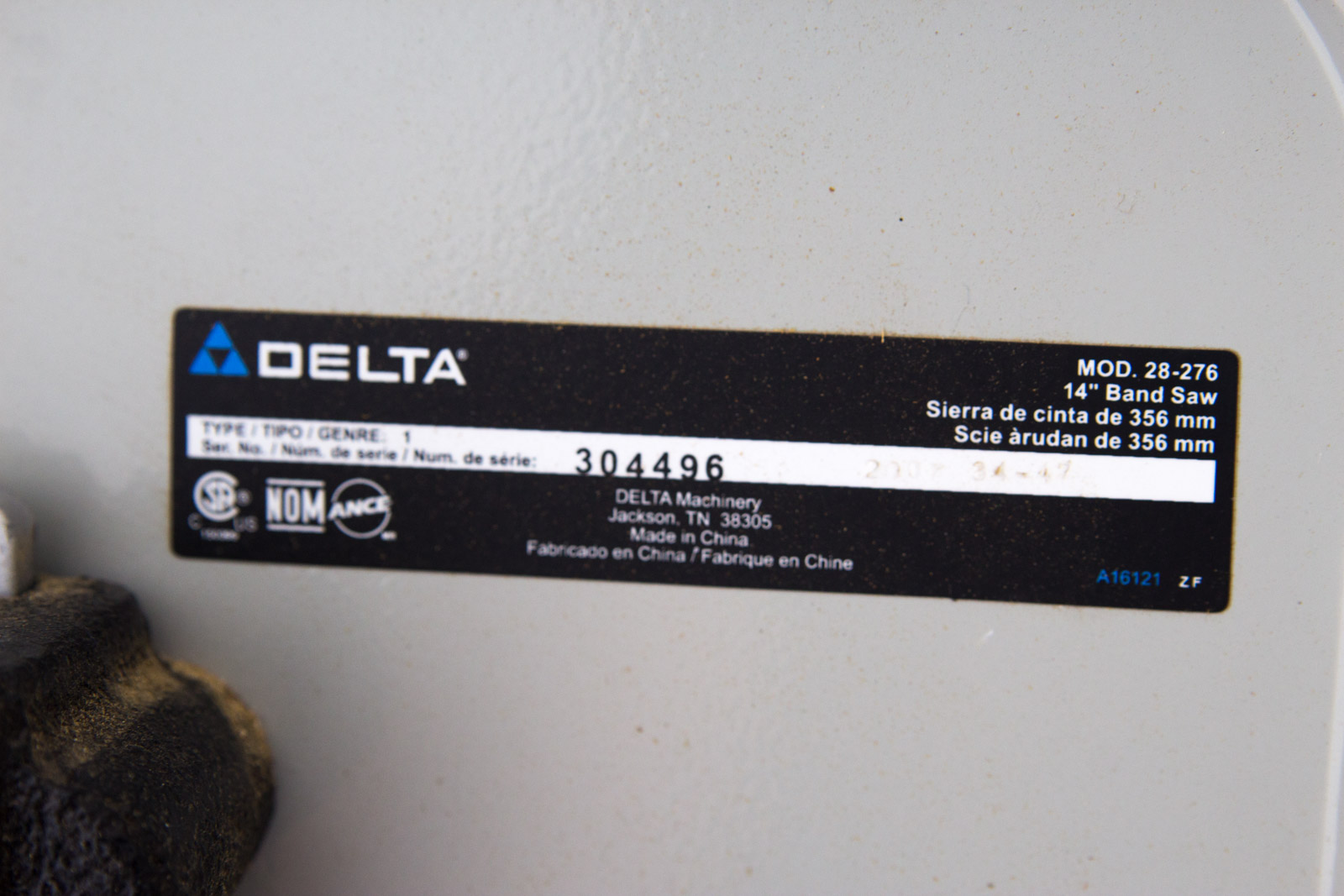 Delta Model 28-276 14-Inch Band Saw with Stand | EBTH