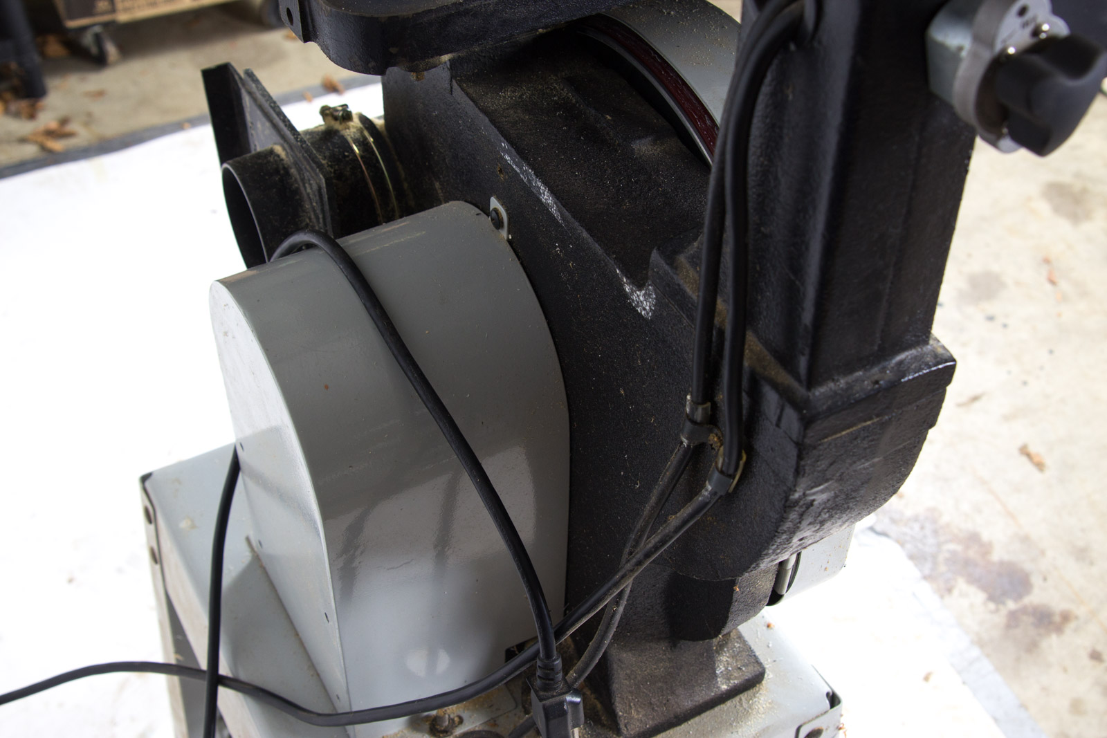 Delta Model 28-276 14-Inch Band Saw with Stand | EBTH