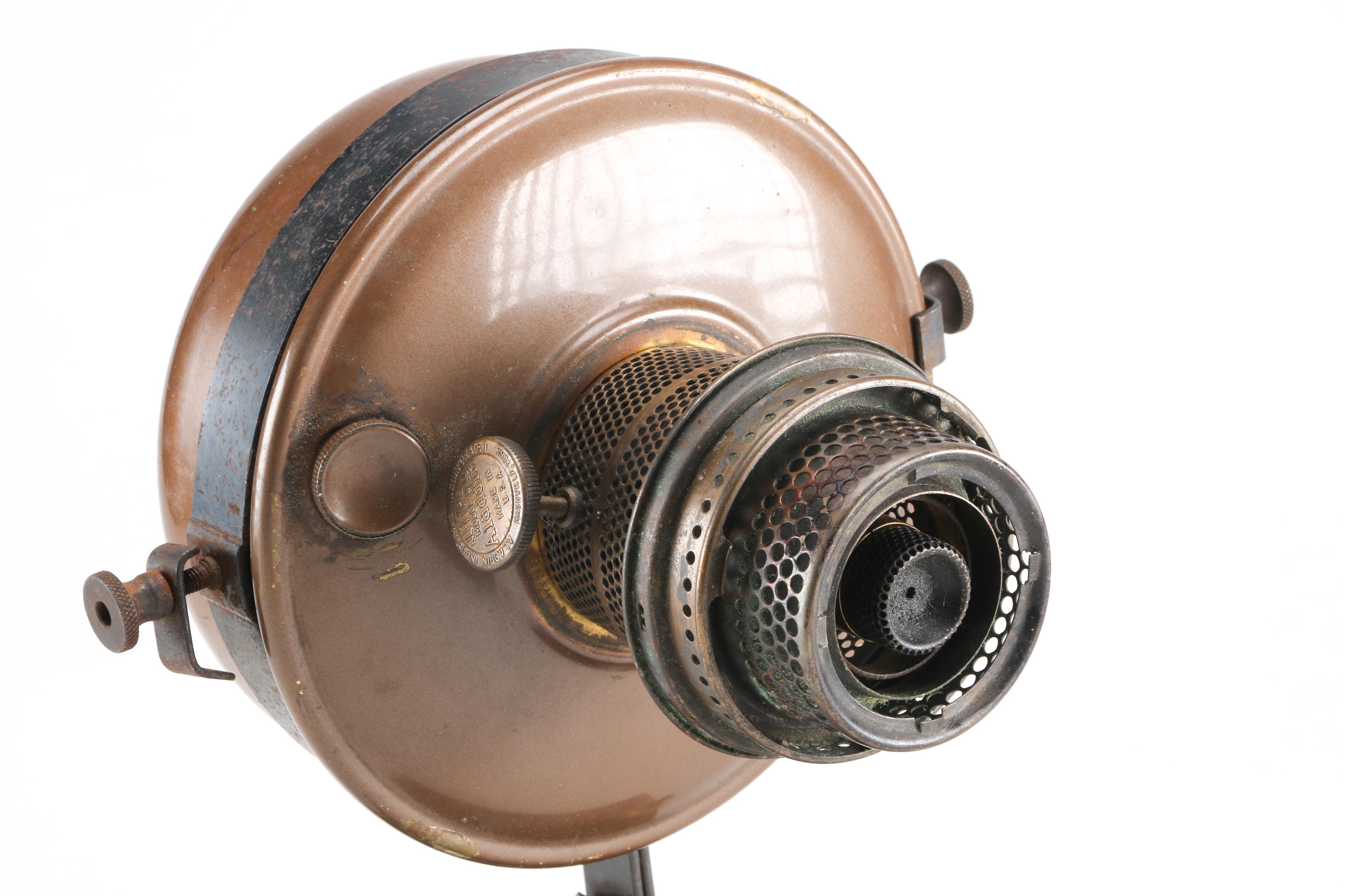 Aladdin Model B Kerosene Lamp | EBTH