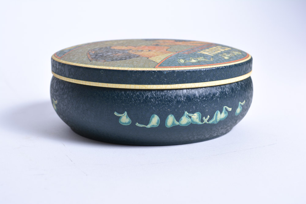 Reproduction Tins | EBTH