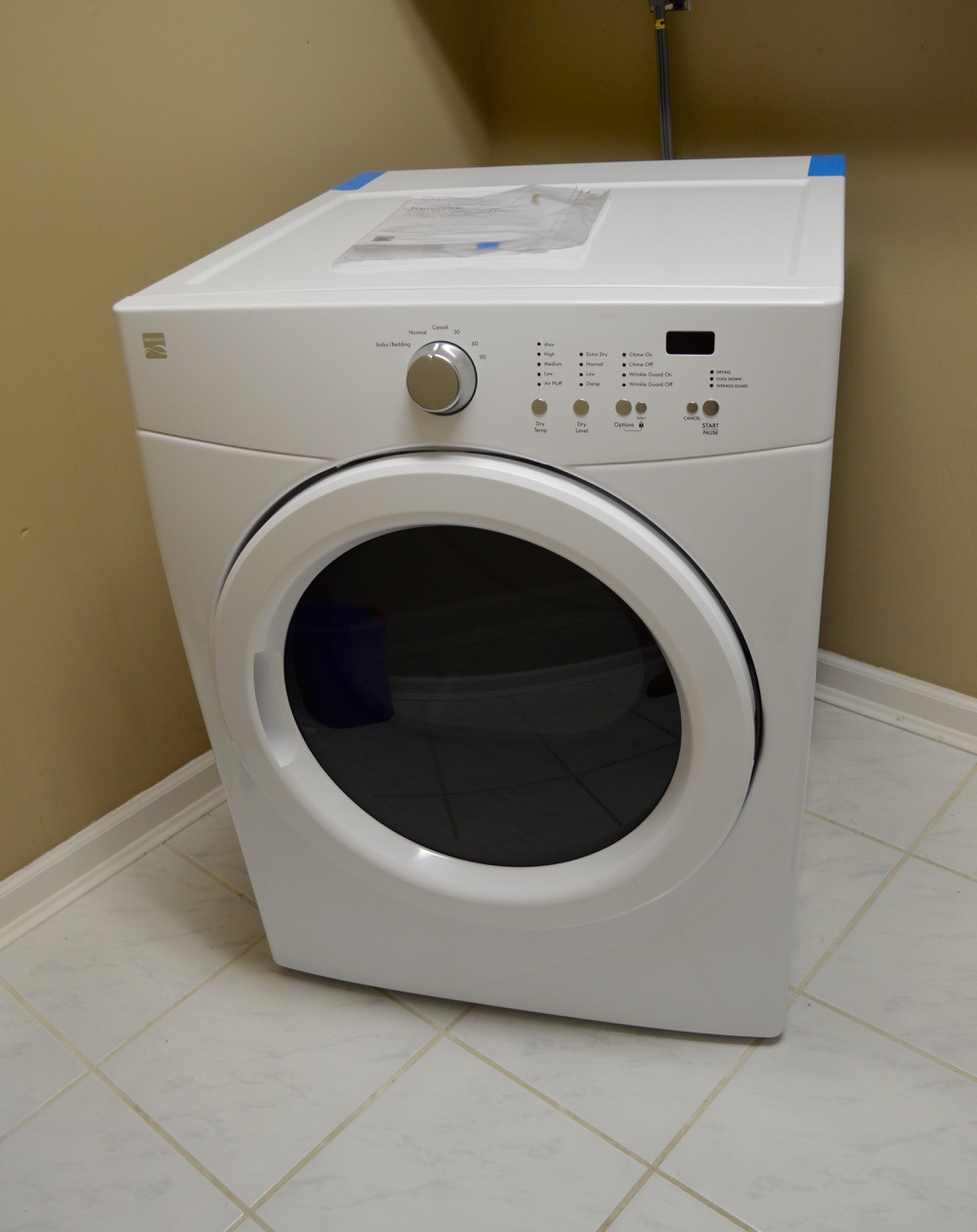 Kenmore Front Loading Clothes Dryer | EBTH