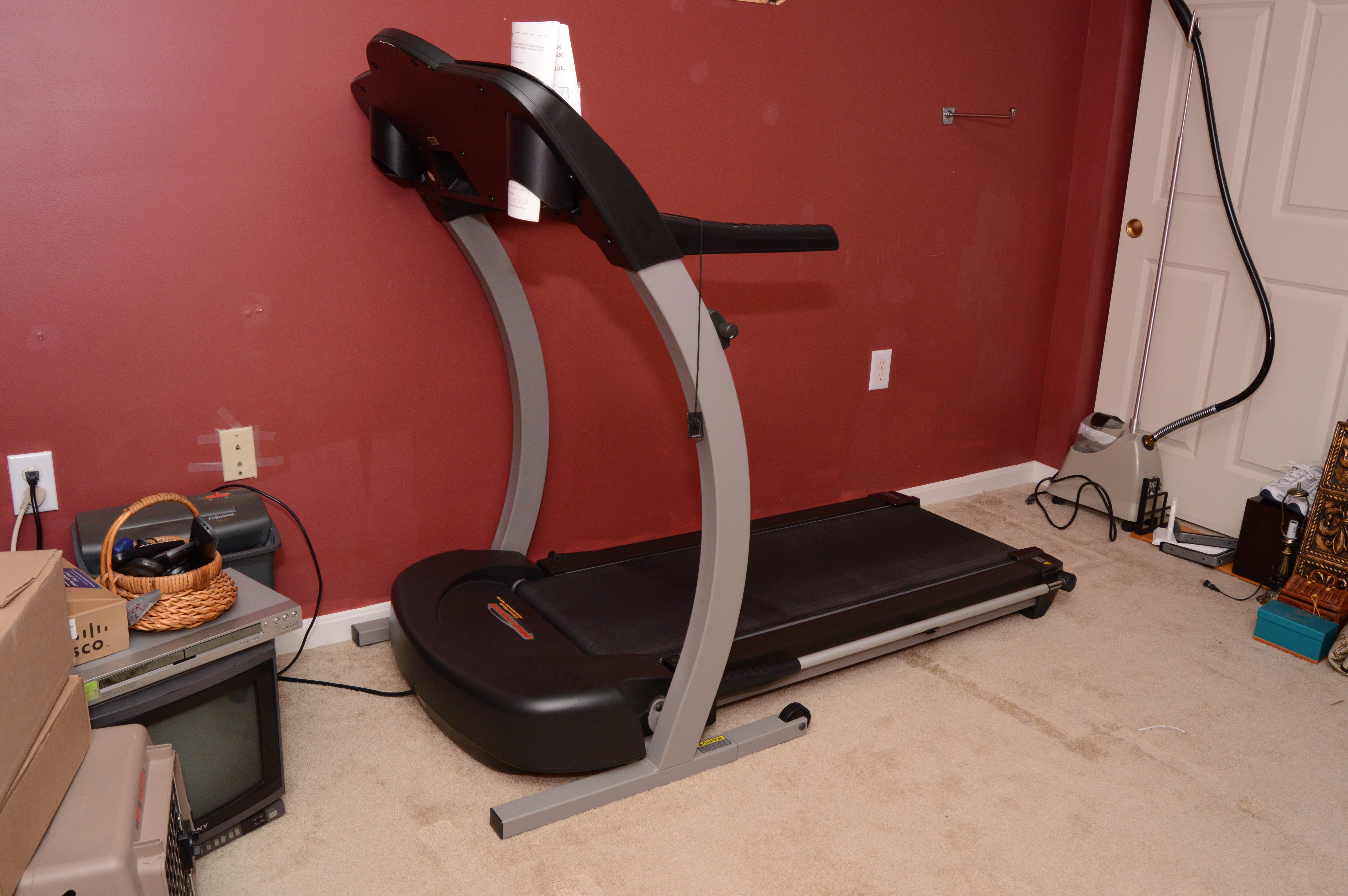 ProForm Crosswalk Advanced 525X Treadmill | EBTH