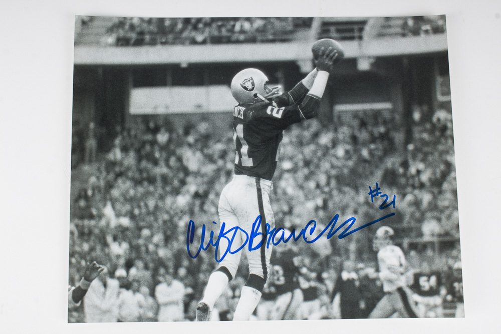 Cliff Branch Signed Raiders Photo | EBTH