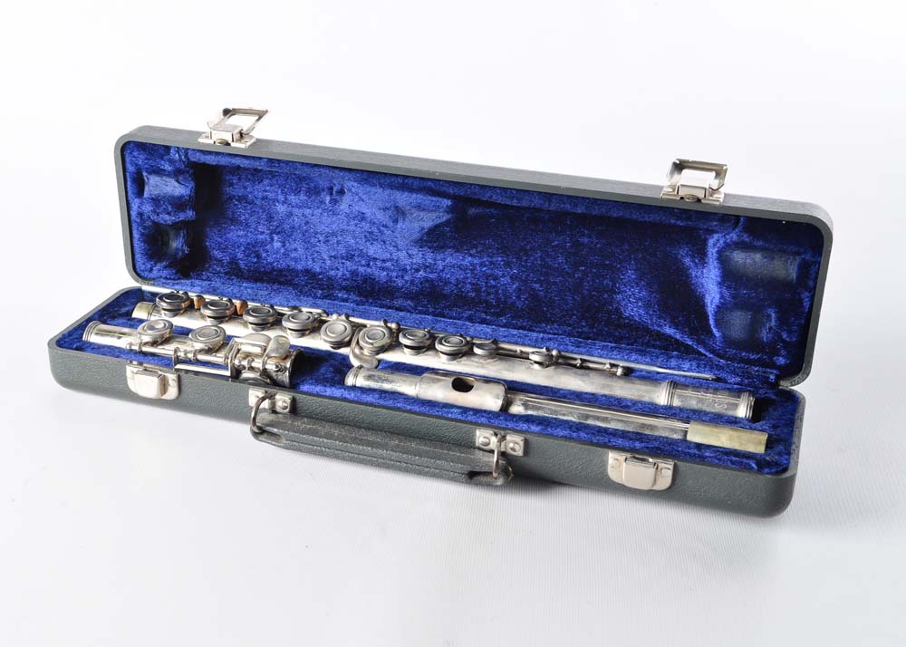 Vintage Reynolds Silver Plate Flute | EBTH