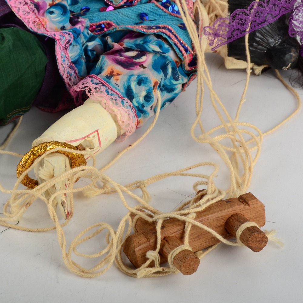 A Carved Wooden Burmese Yoke Thé Marionette Puppet | EBTH