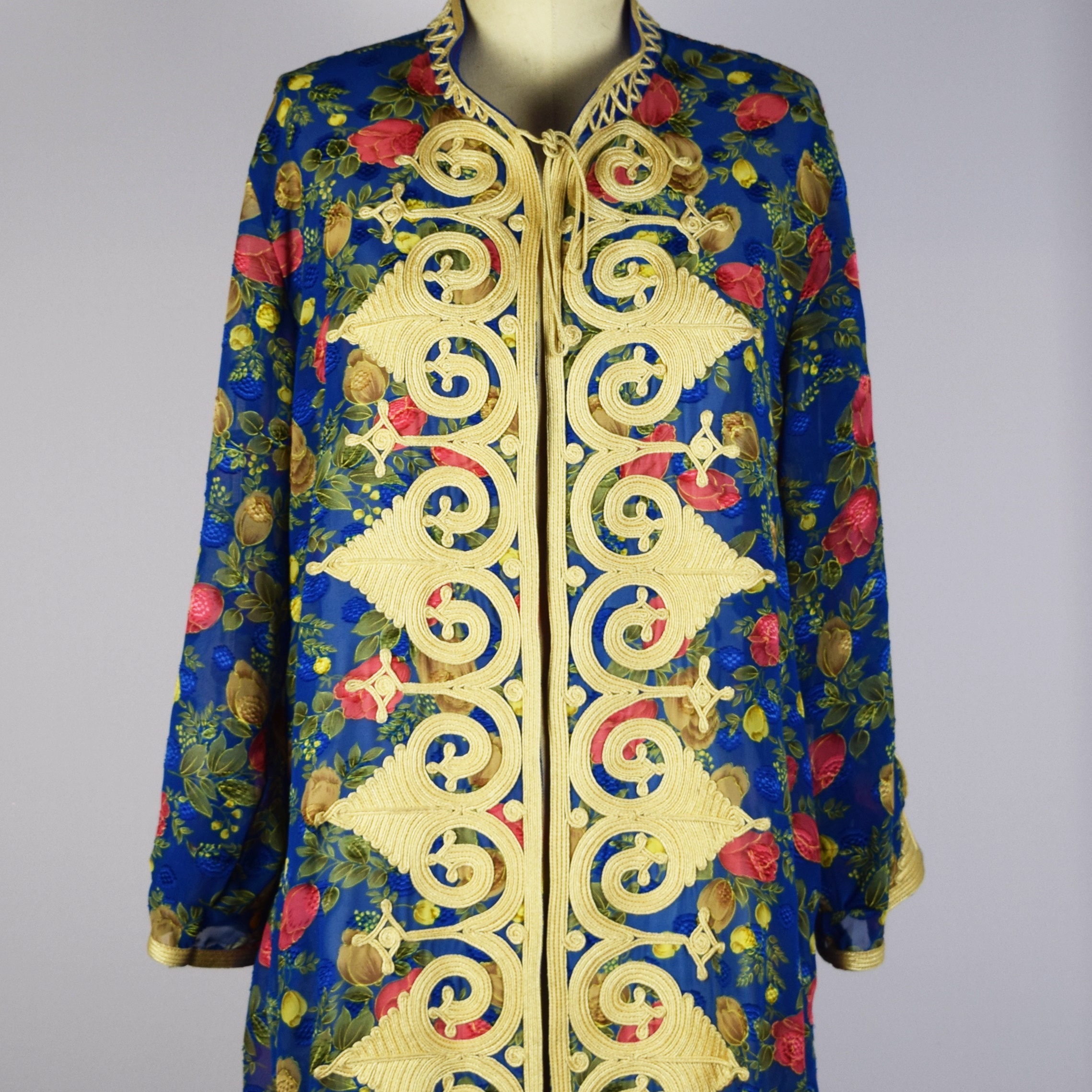 Lebanese Kaftan in Sheer Floral Fabric with Satin Embroidery | EBTH