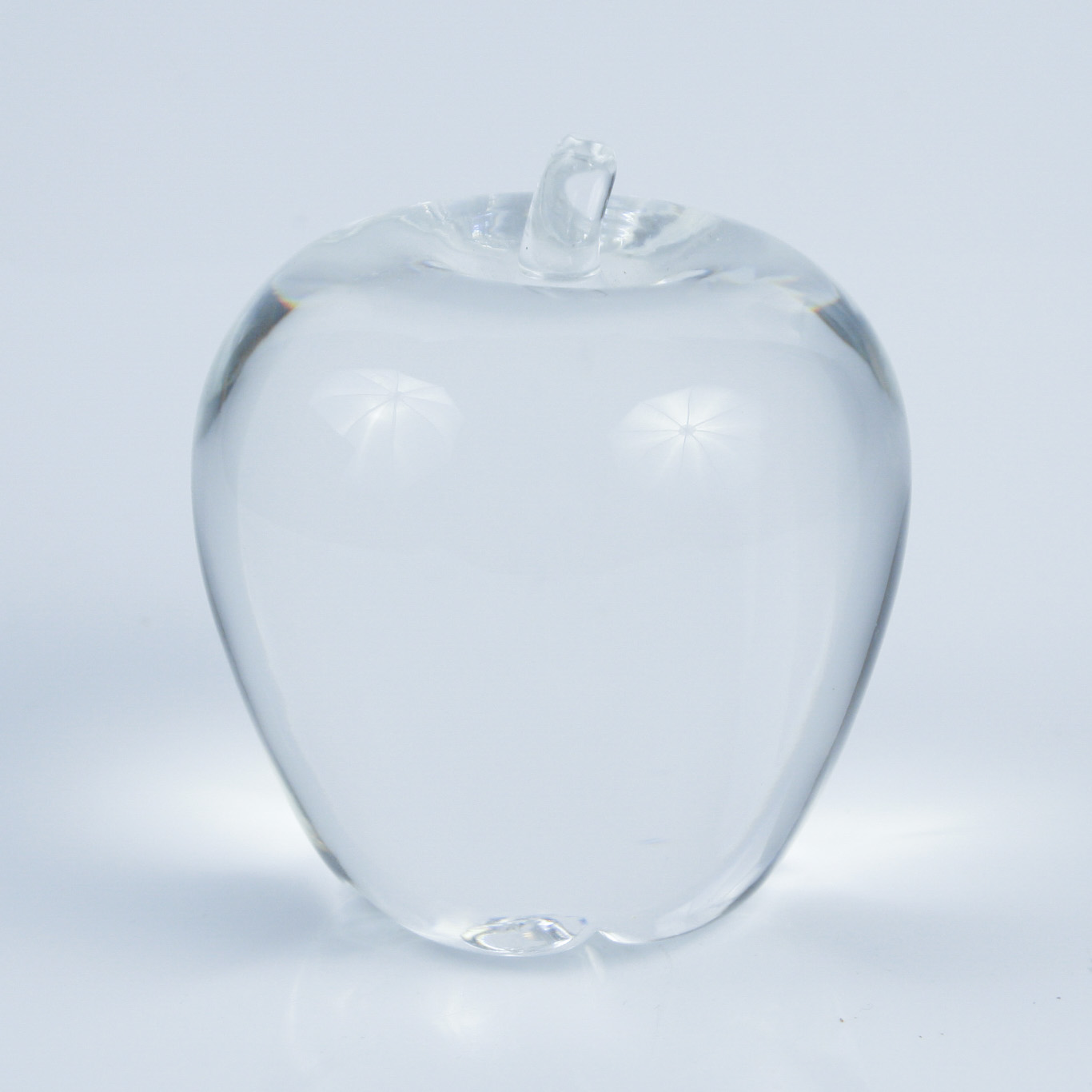 Steuben Glass Apple | EBTH